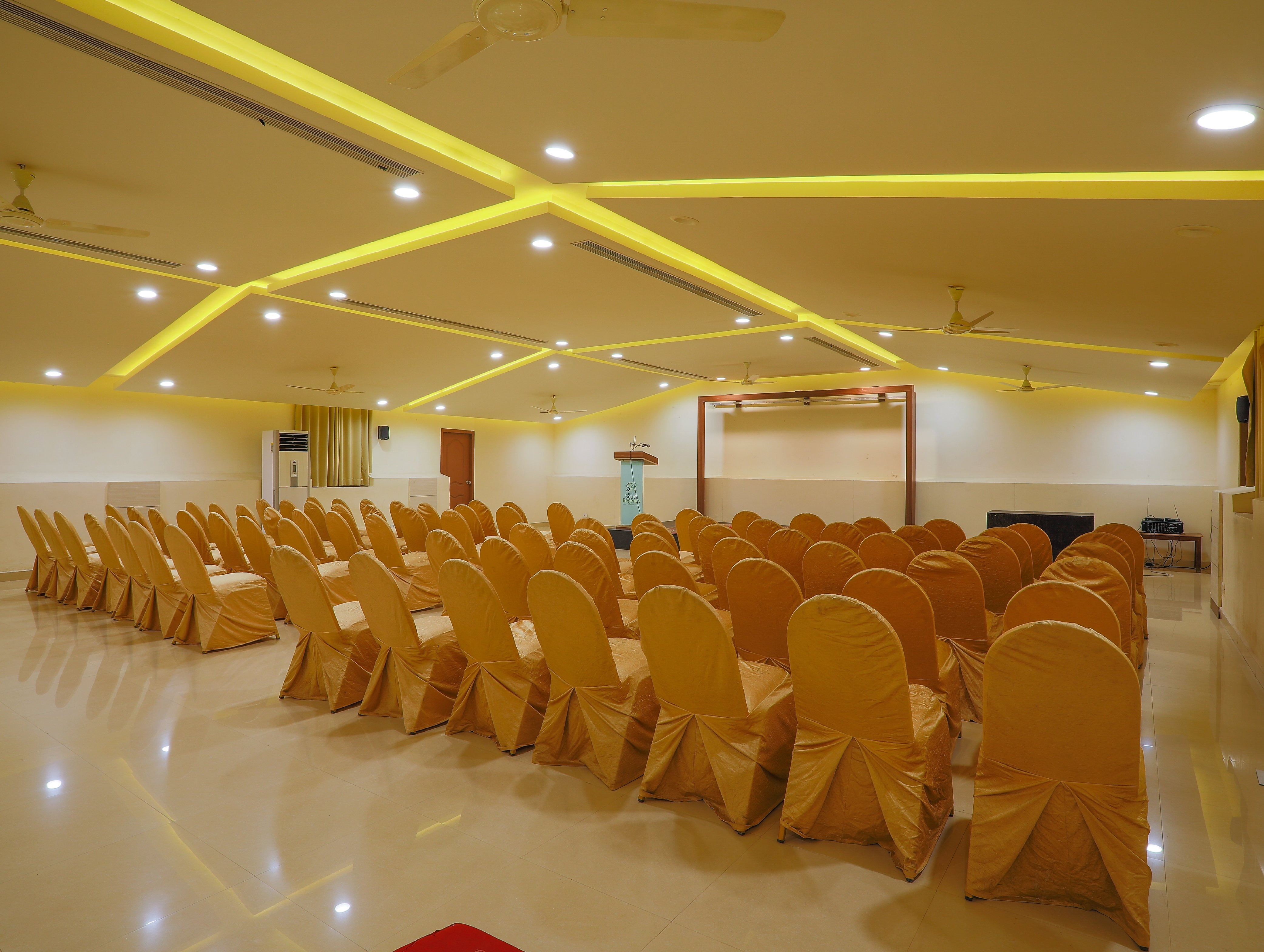 Hotel South Regency,Ernakulam Best Rates on Cochin Hotel Deals, Reviews ...