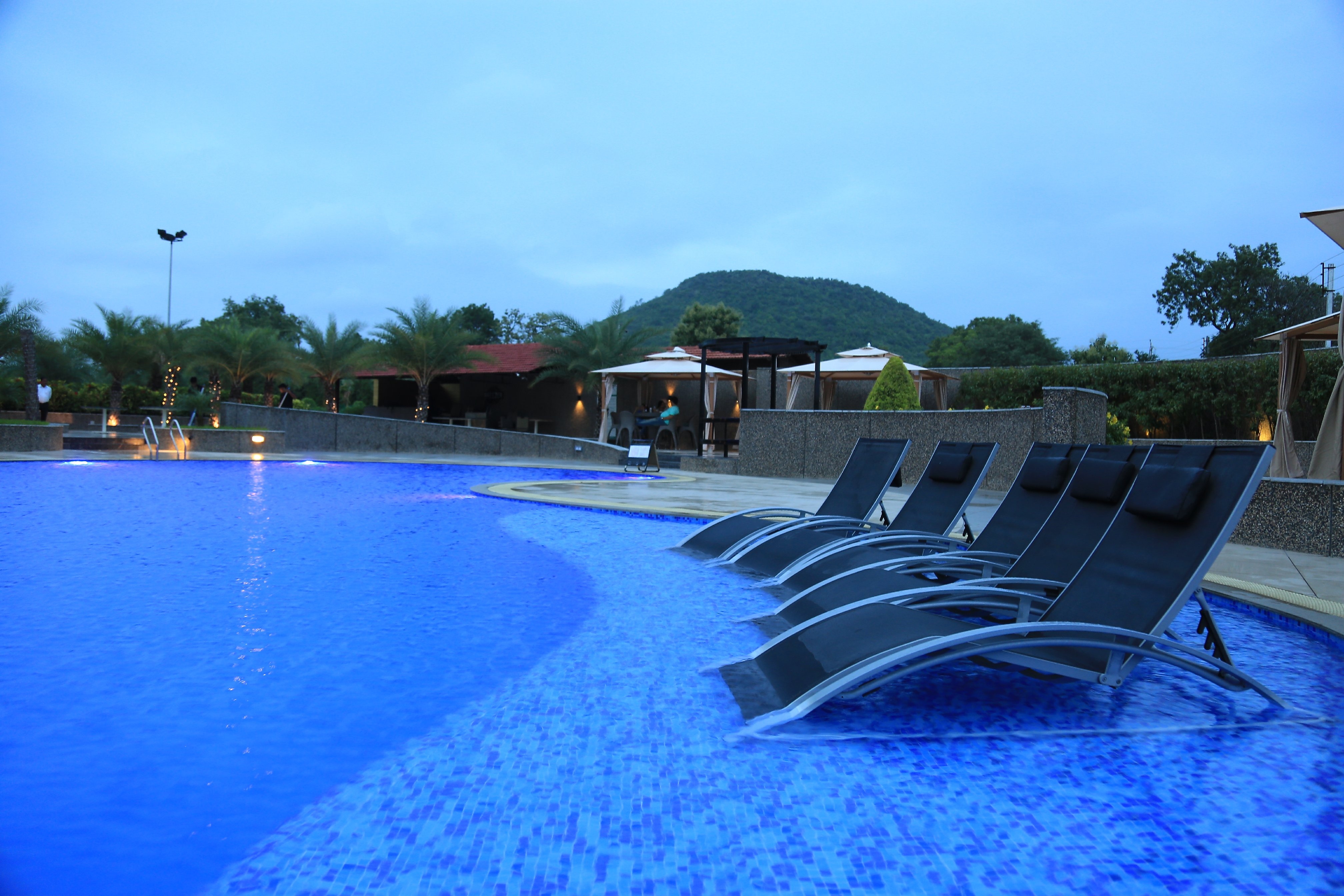 Crescent Spa & Resort Indore Resort Price, Address & Reviews