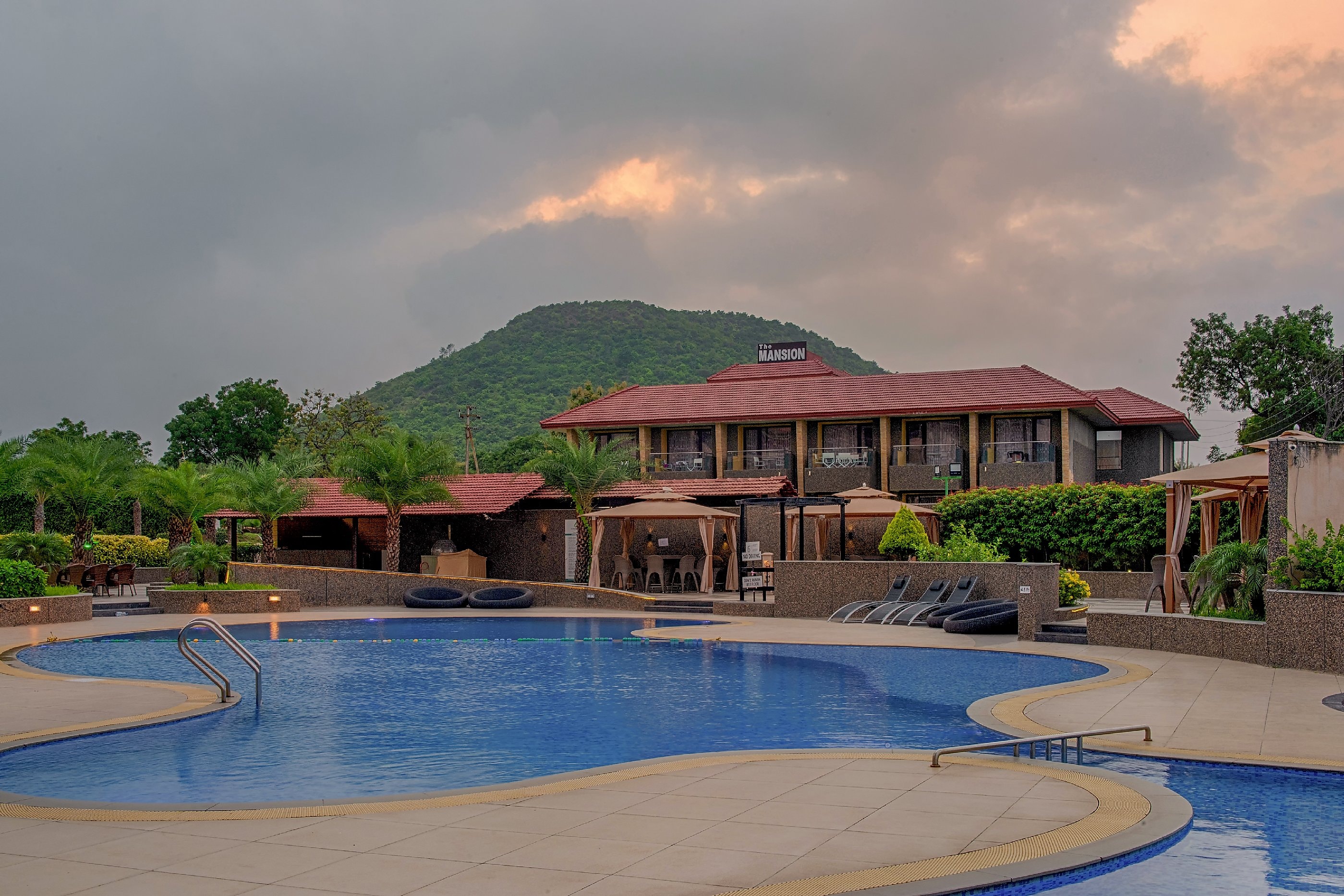 Crescent Spa & Resort Indore Resort Price, Address & Reviews