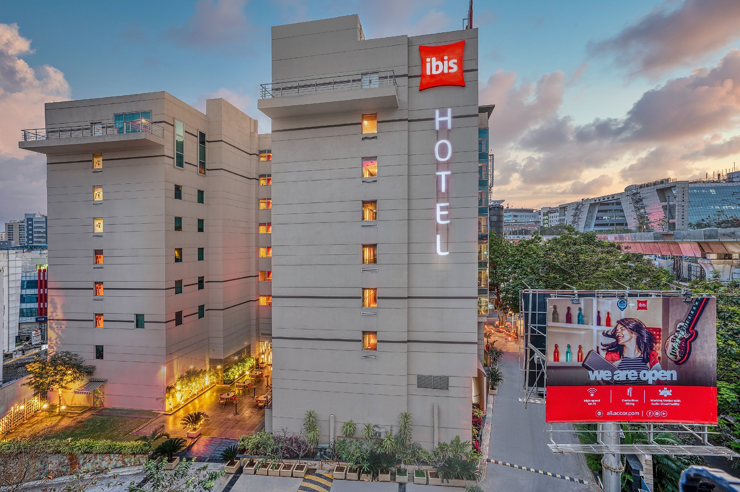 ibis Hyderabad HITEC City - An Accor Brand 𝗕𝗢𝗢𝗞 Hyderabad Hotel