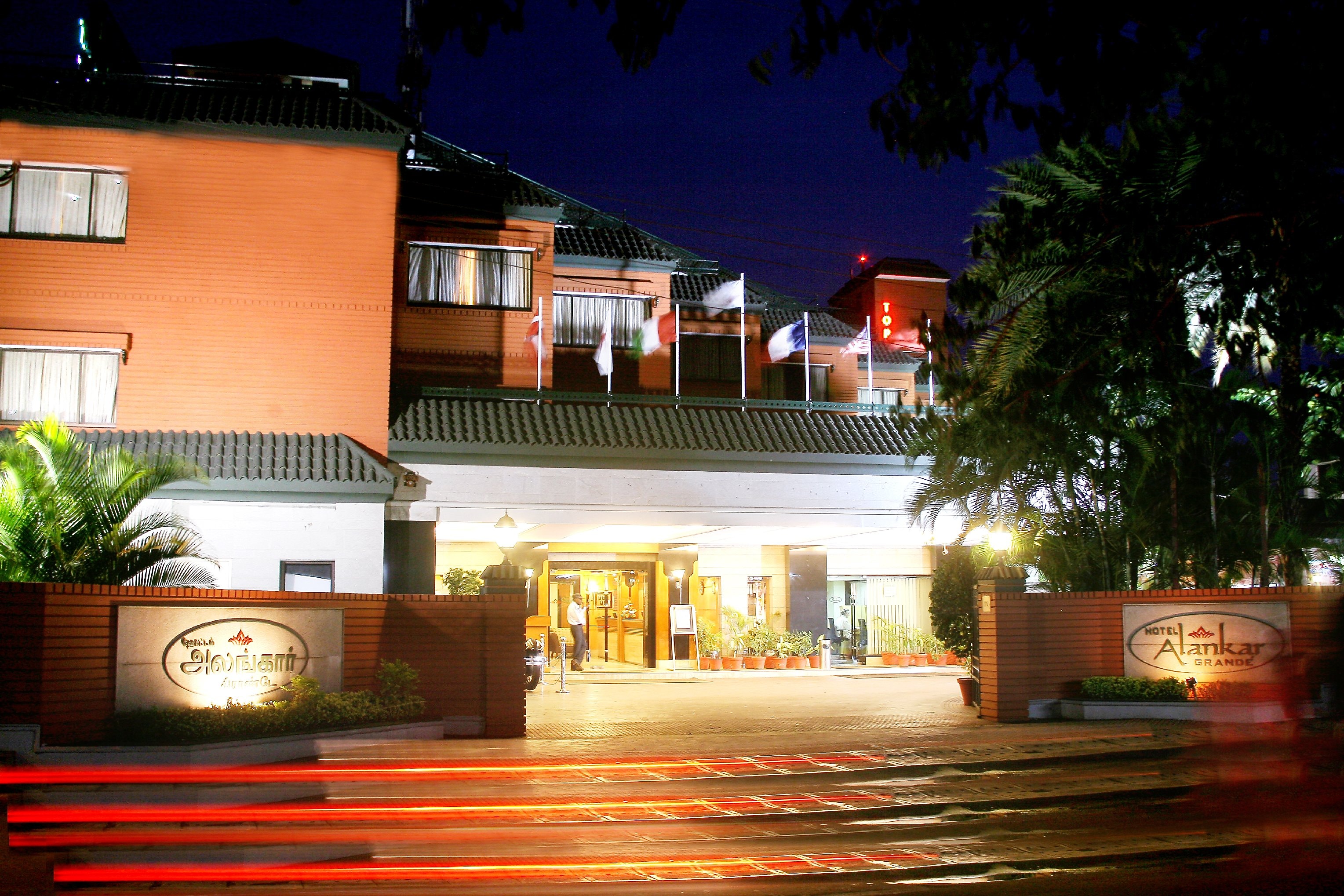 Hotel Alankar Grande Coimbatore INR 400 OFF ( ̶2̶6̶0̶0̶ ) Hotel Price ...