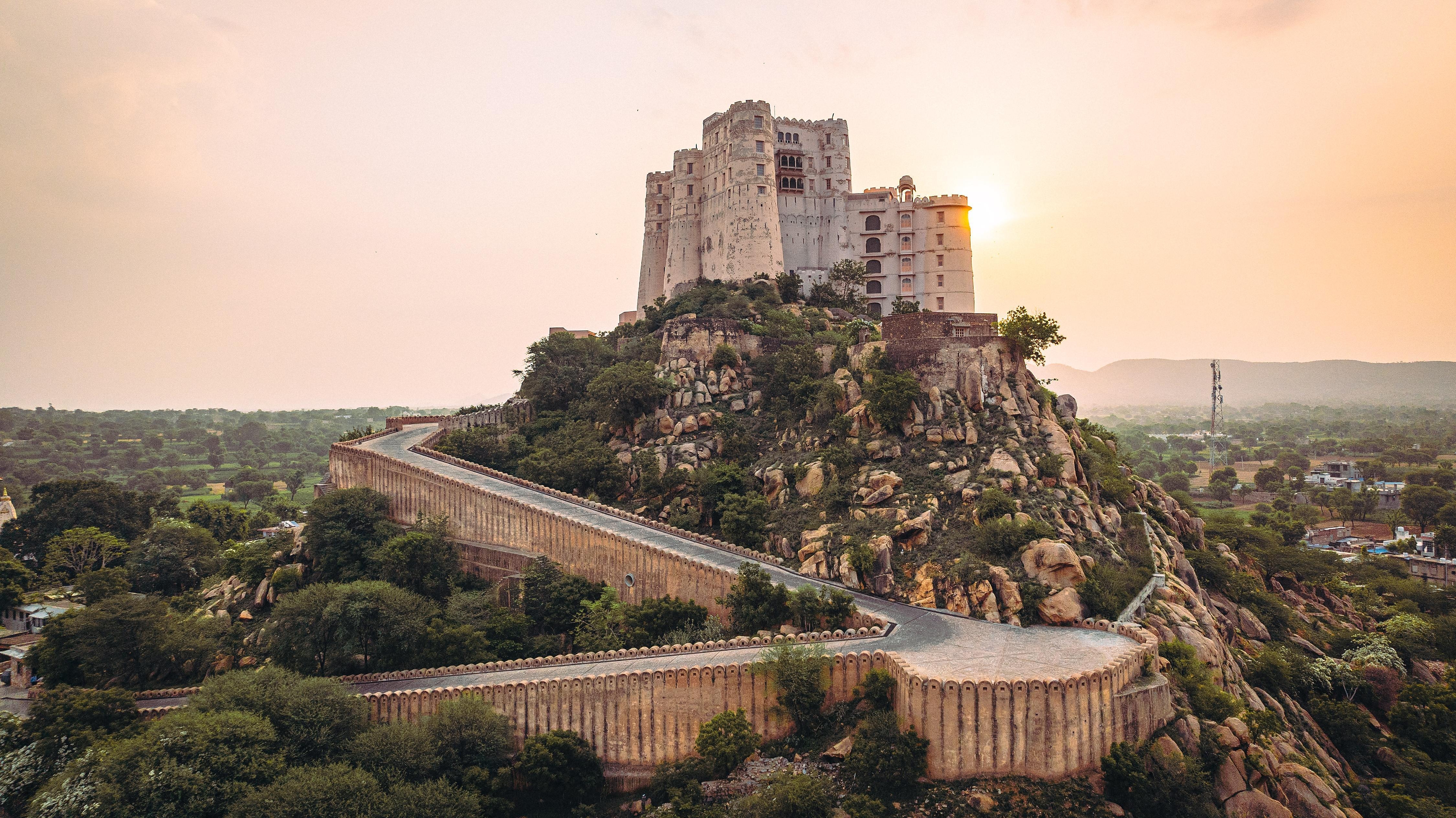 Alila Fort Bishangarh Price, Address & Reviews minimum price