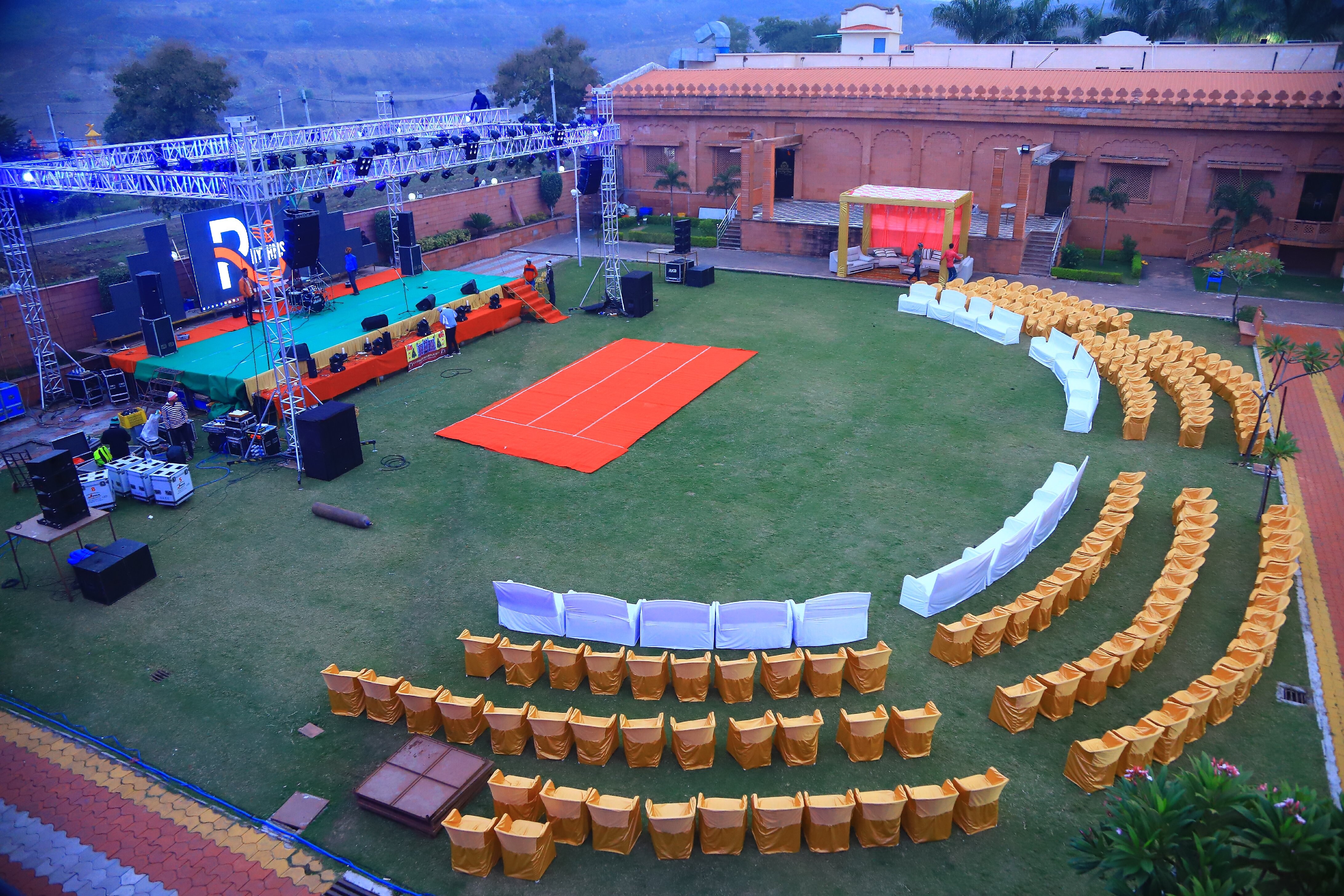 Hotel Royal Palace Sagar INR 1502 OFF ( ̶2̶9̶0̶0̶ ) Hotel Price ...