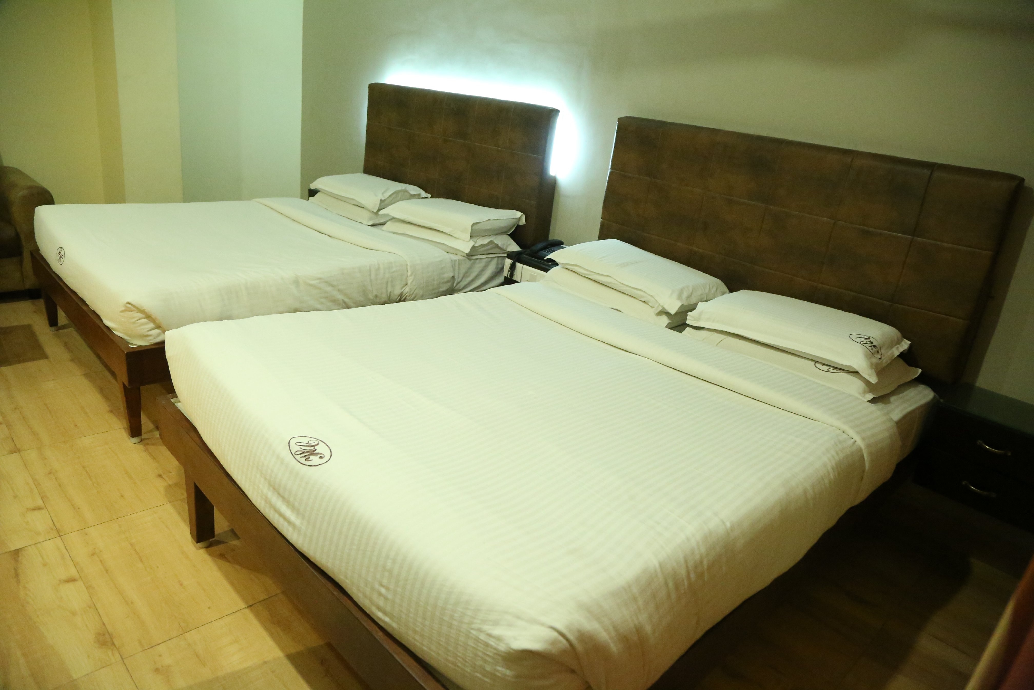 Hotel Chitra 𝗕𝗢𝗢𝗞 Tiruchirappalli Hotel 𝘄𝗶𝘁𝗵 ₹𝟬 𝗣𝗔𝗬𝗠𝗘𝗡𝗧