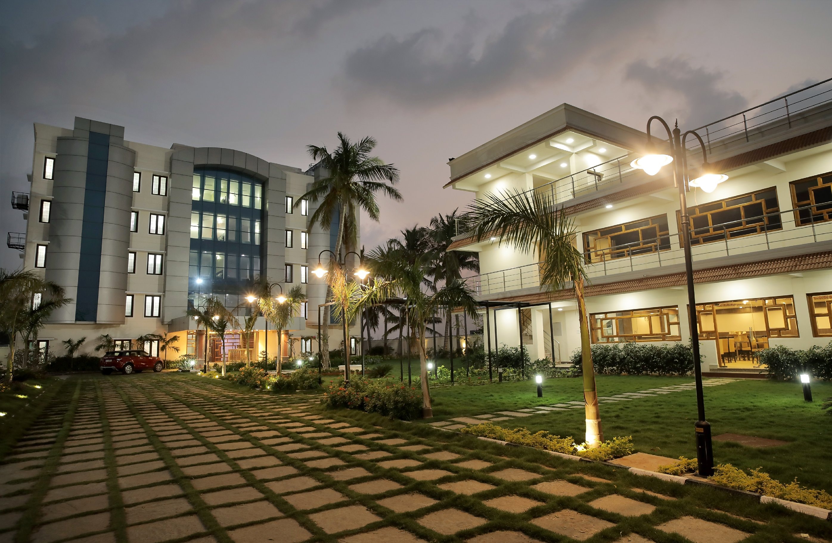 Lee Crystal-Boutique Hotel 𝗕𝗢𝗢𝗞 Chennai Hotel