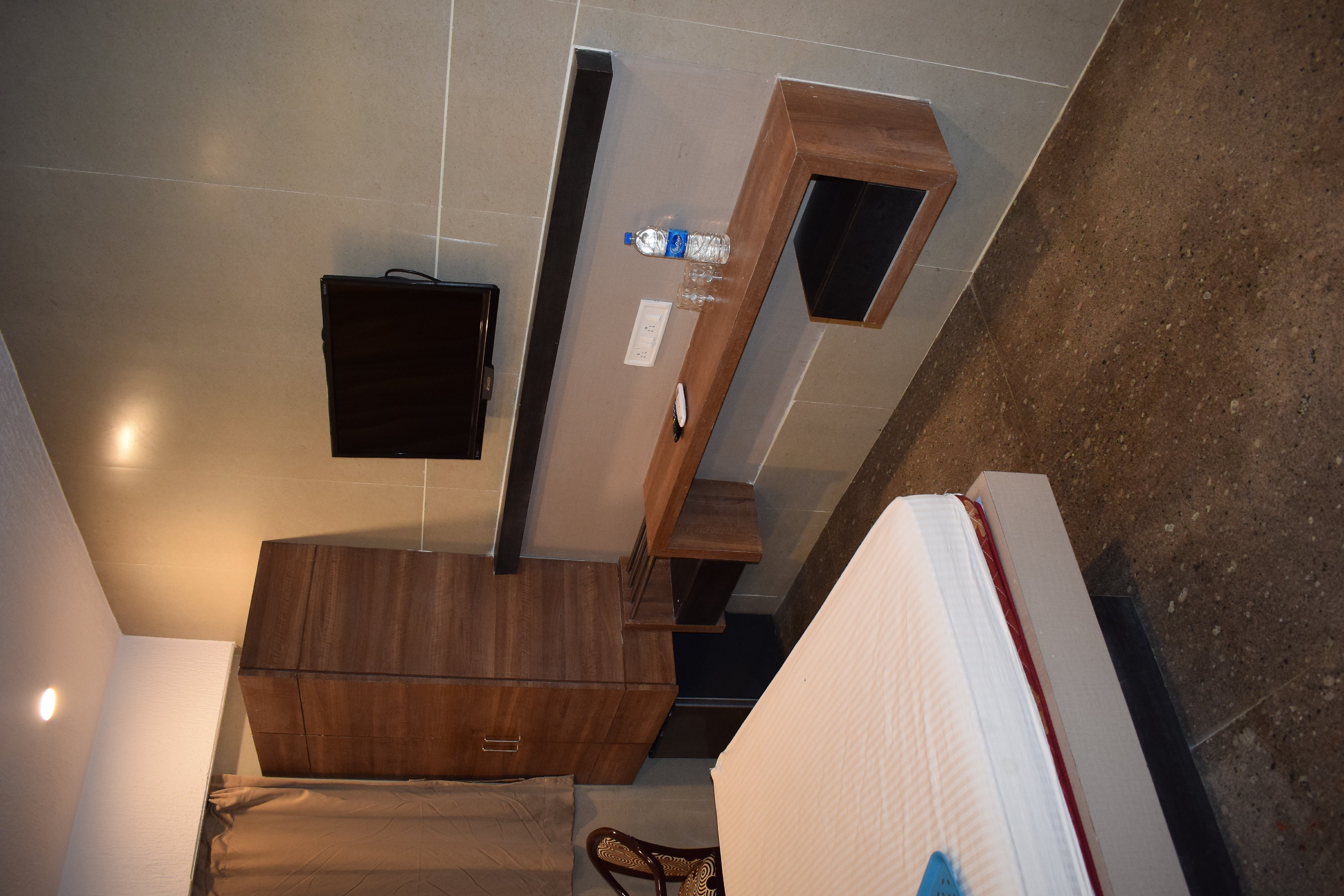 Hotel Kansar Palace by Sky Stays Best Rates on Saputara Hotel Deals ...