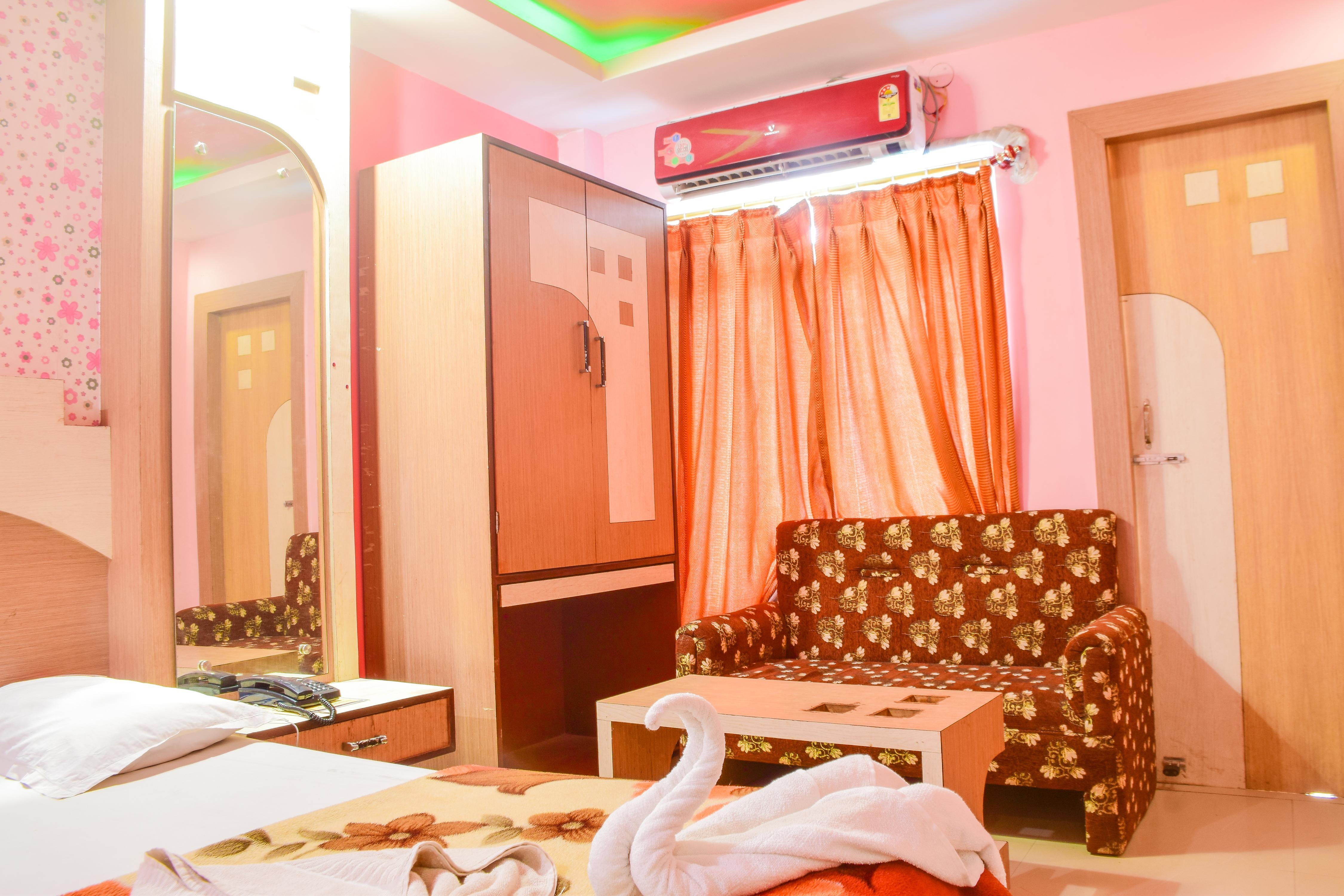 HOTEL RAJ Puri - Reviews, Photos & Offer