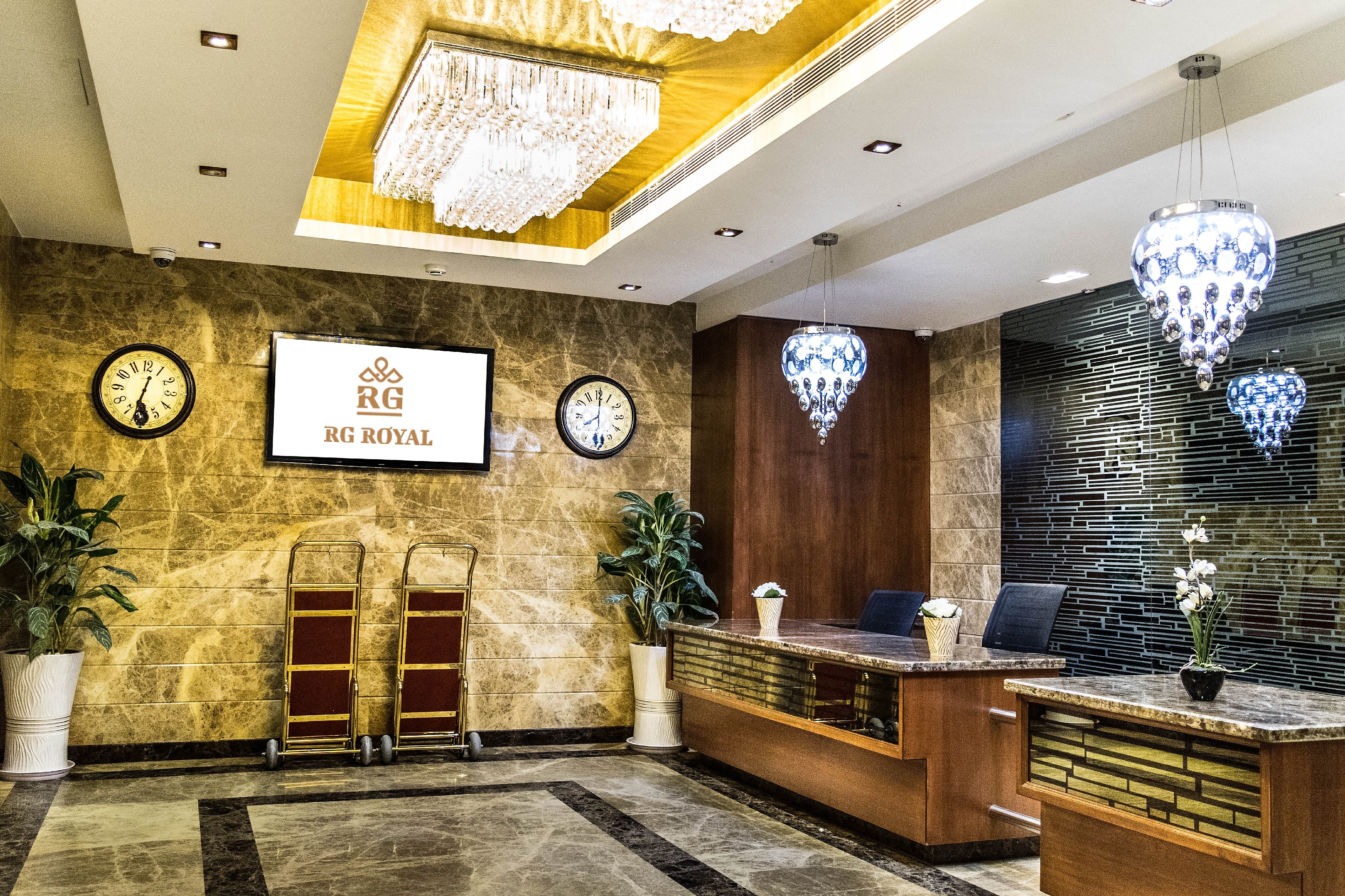 RG Royal Hotel Best Rates on Bangalore Hotel Deals, Reviews & Photos