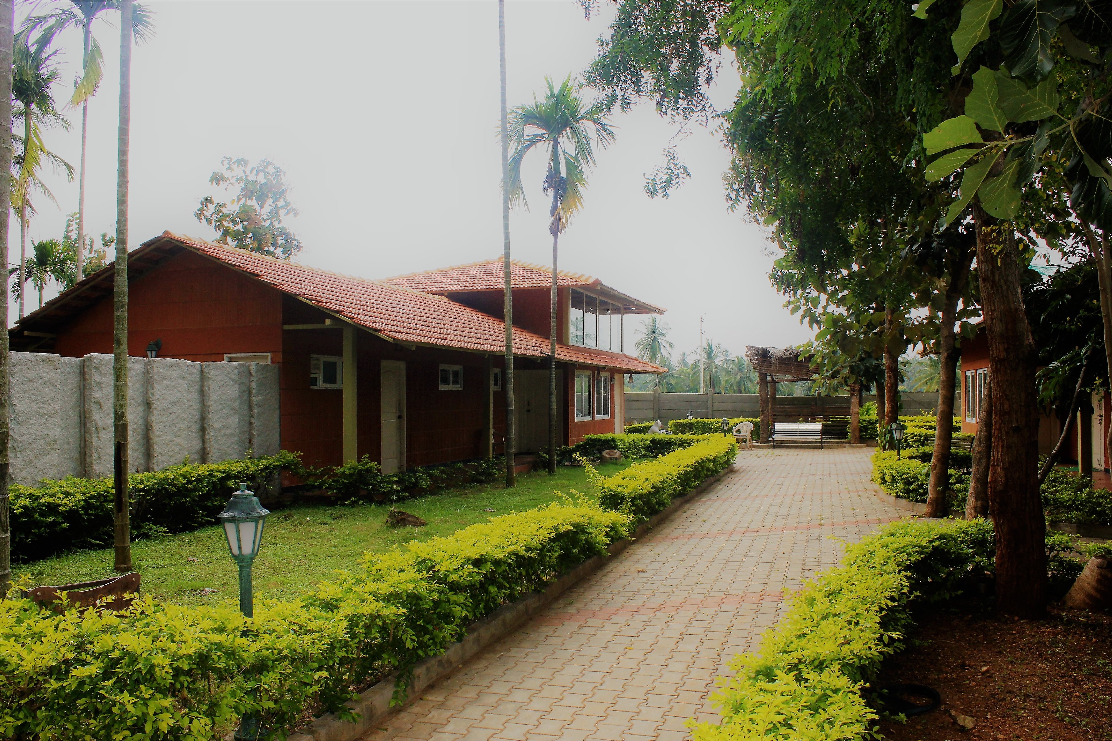 Nikhara Garden 𝗕𝗢𝗢𝗞 Mandya Resort 𝘄𝗶𝘁𝗵 ₹𝟬 𝗣𝗔𝗬𝗠𝗘𝗡𝗧