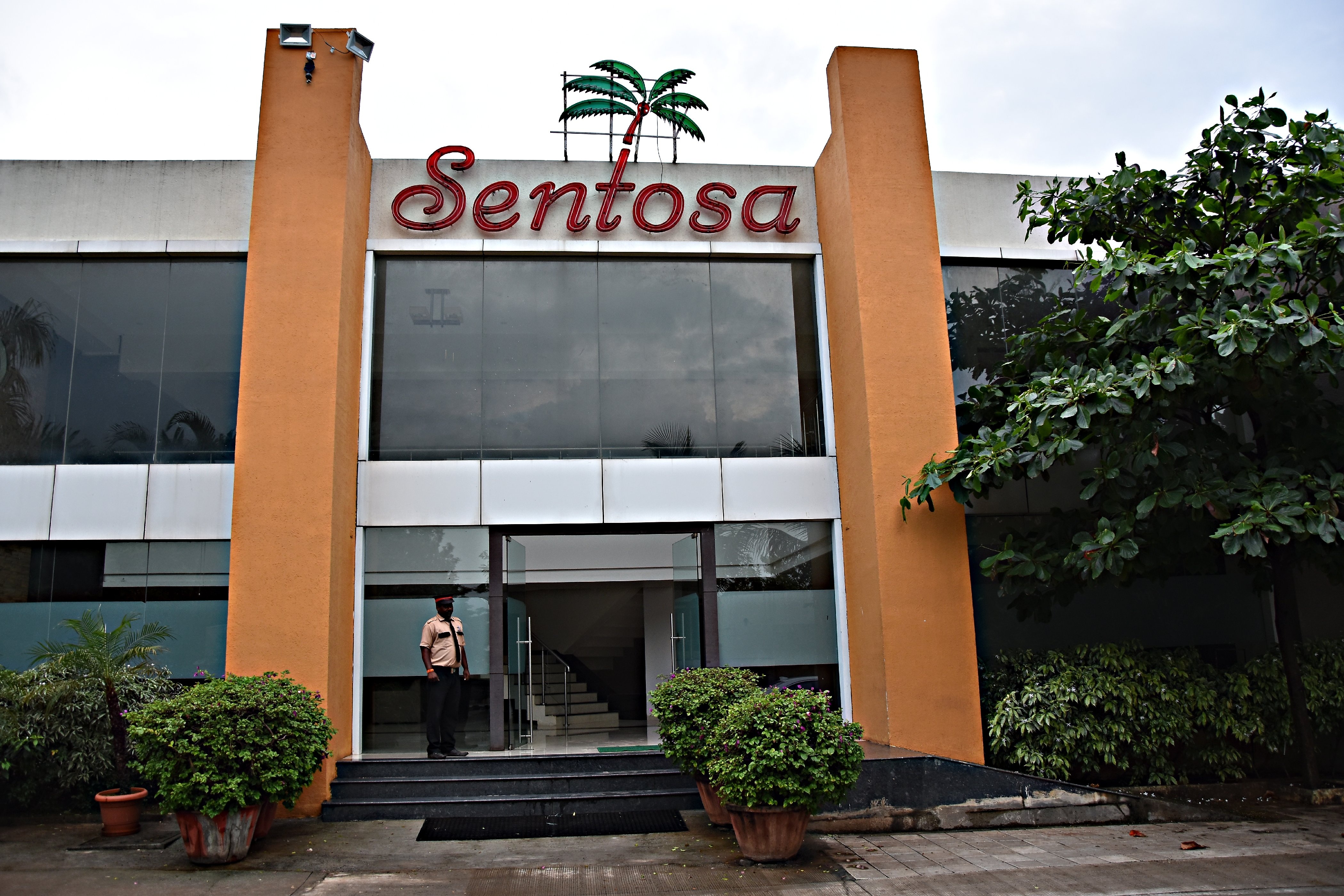 Sentosa Resorts and Water Park Best Rates on Pune Hotel Deals, Reviews ...