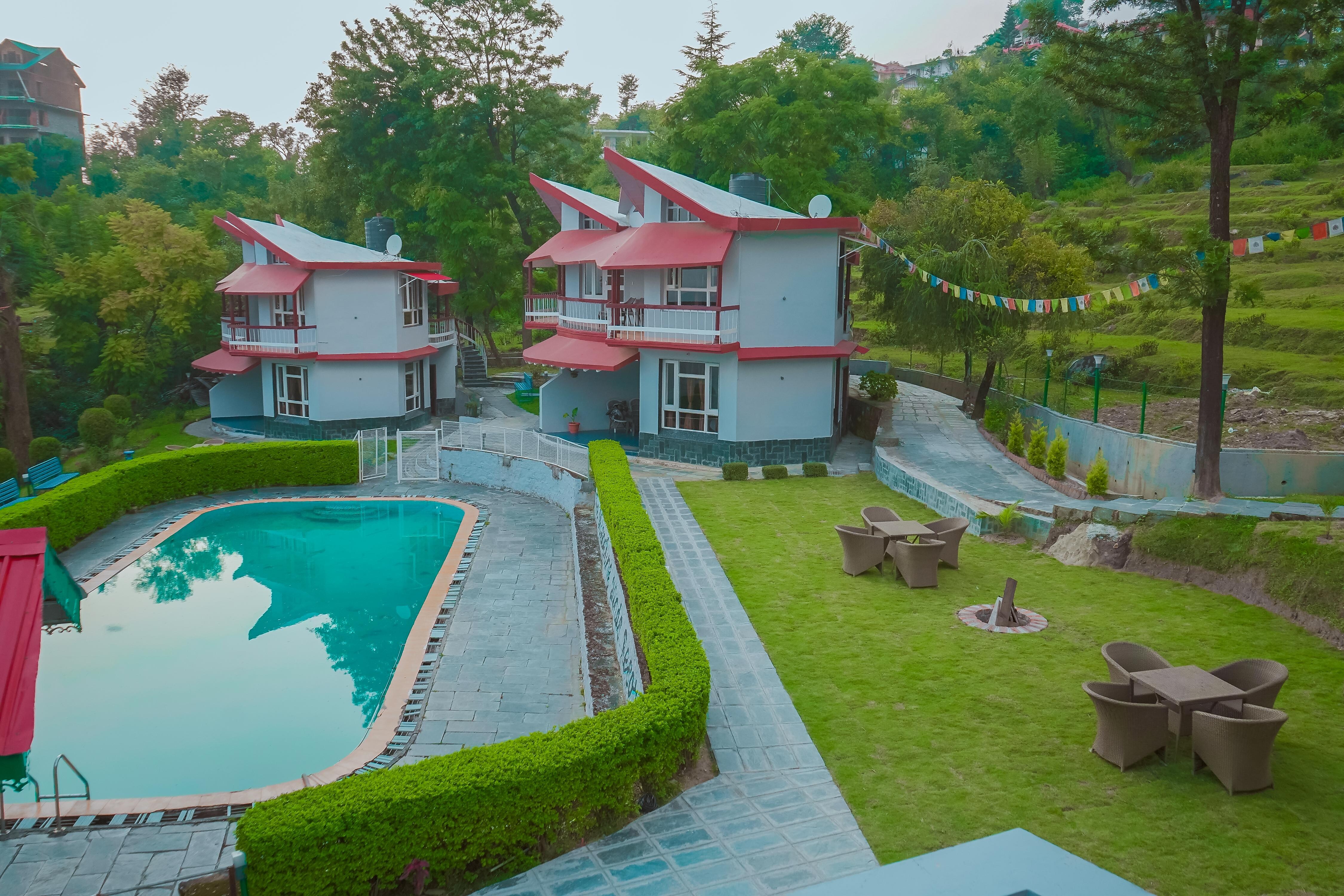 The Whispering Winds Resorts 𝗕𝗢𝗢𝗞 Dharamshala Hotel 𝘄𝗶𝘁𝗵 𝗙𝗥𝗘𝗘 𝗖𝗮𝗻𝗰𝗲𝗹𝗹𝗮𝘁𝗶𝗼𝗻
