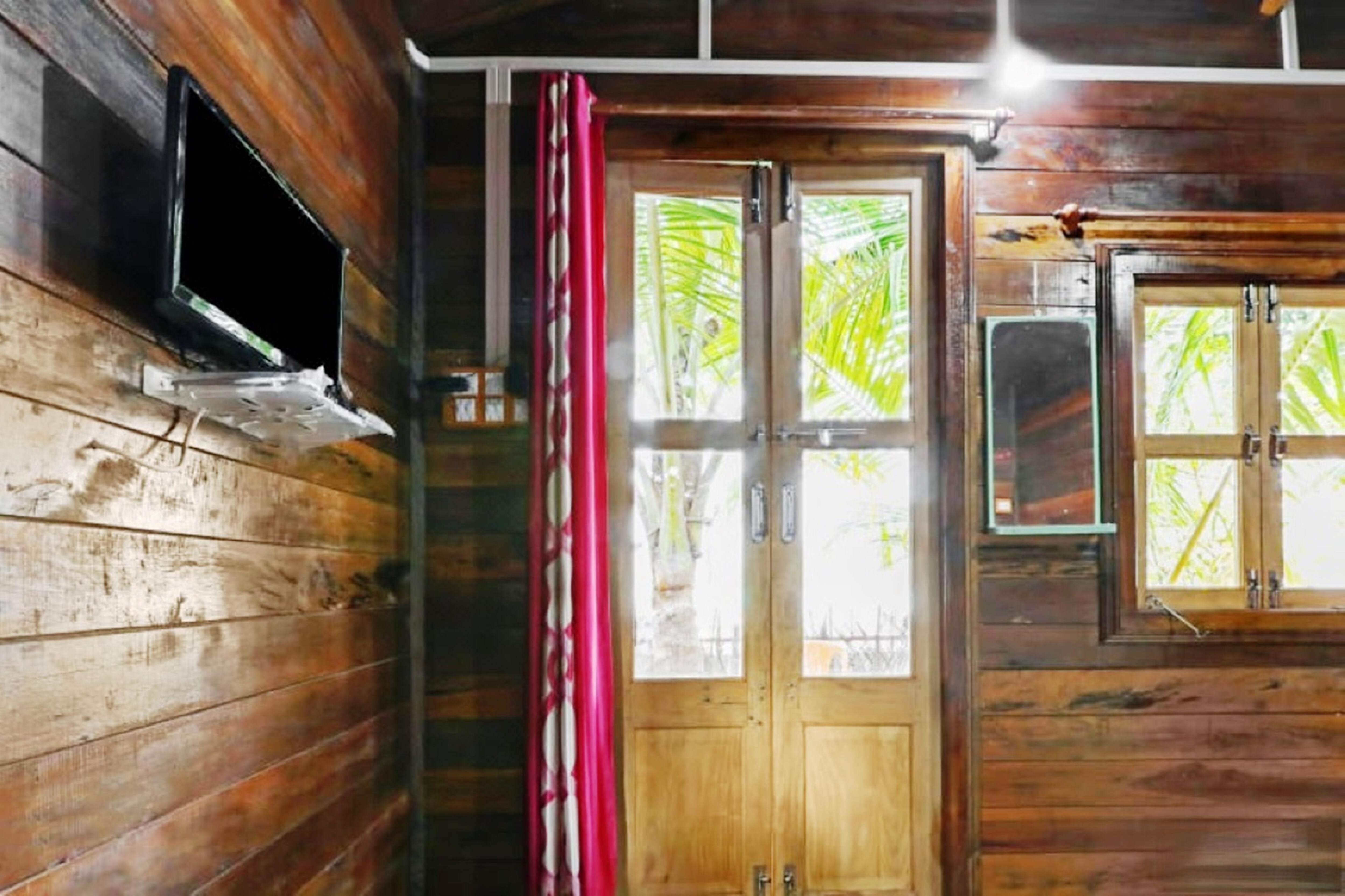 Mitray Holiday Homes | Wooden Cottages 𝗕𝗢𝗢𝗞 Malvan Homestay 𝘄𝗶𝘁𝗵 𝗙𝗥𝗘𝗘 ...