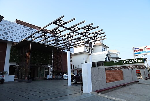 hotel ocean inn 𝗕𝗢𝗢𝗞 Daman Resort 𝘄𝗶𝘁𝗵 𝗙𝗥𝗘𝗘 𝗖𝗮𝗻𝗰𝗲𝗹𝗹𝗮𝘁𝗶𝗼𝗻