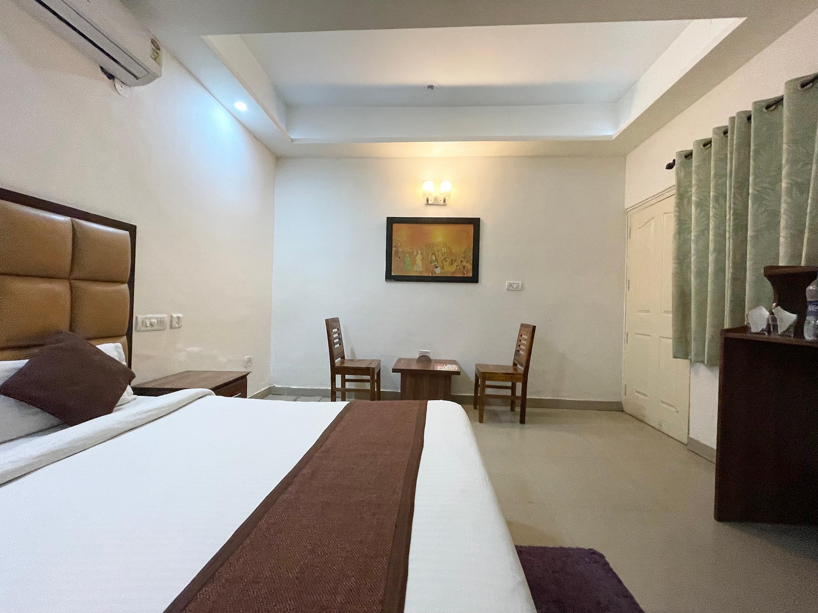 Hotel RoofTop Best Rates on Panchkula Hotel Deals, Reviews & Photos