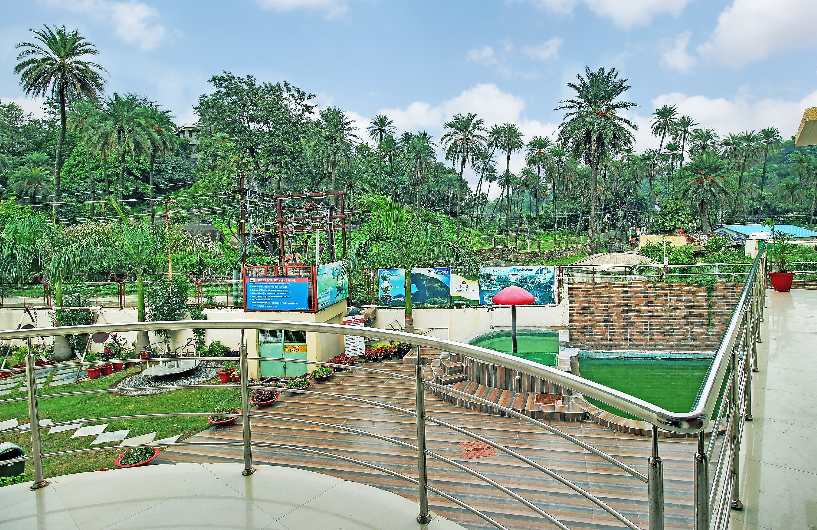 Hotel Sunset Inn Mount Abu with swimming pool Mount Abu Hotel Price ...