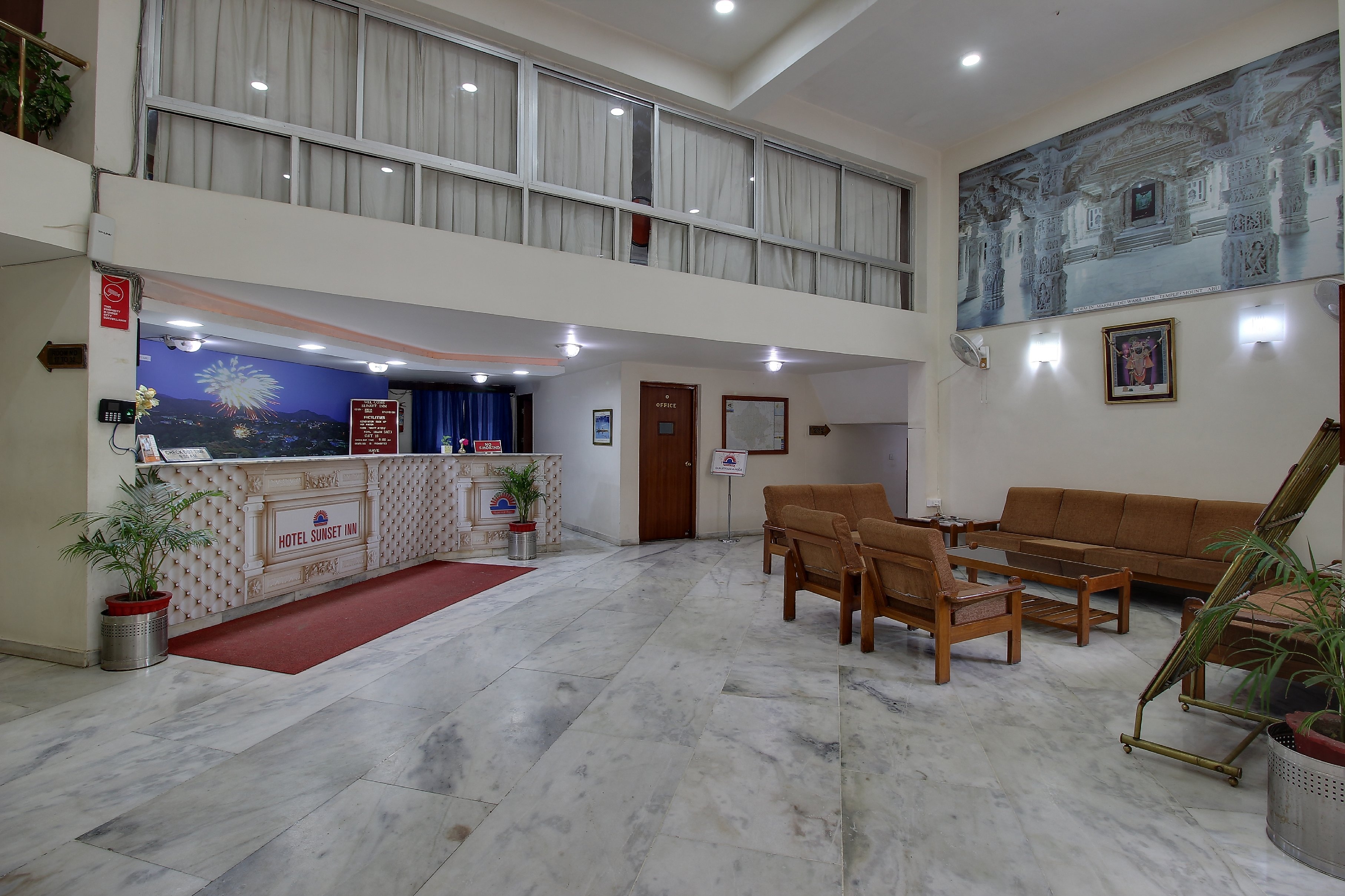 Hotel Sunset Inn Mount Abu with swimming pool Mount Abu Hotel Price ...