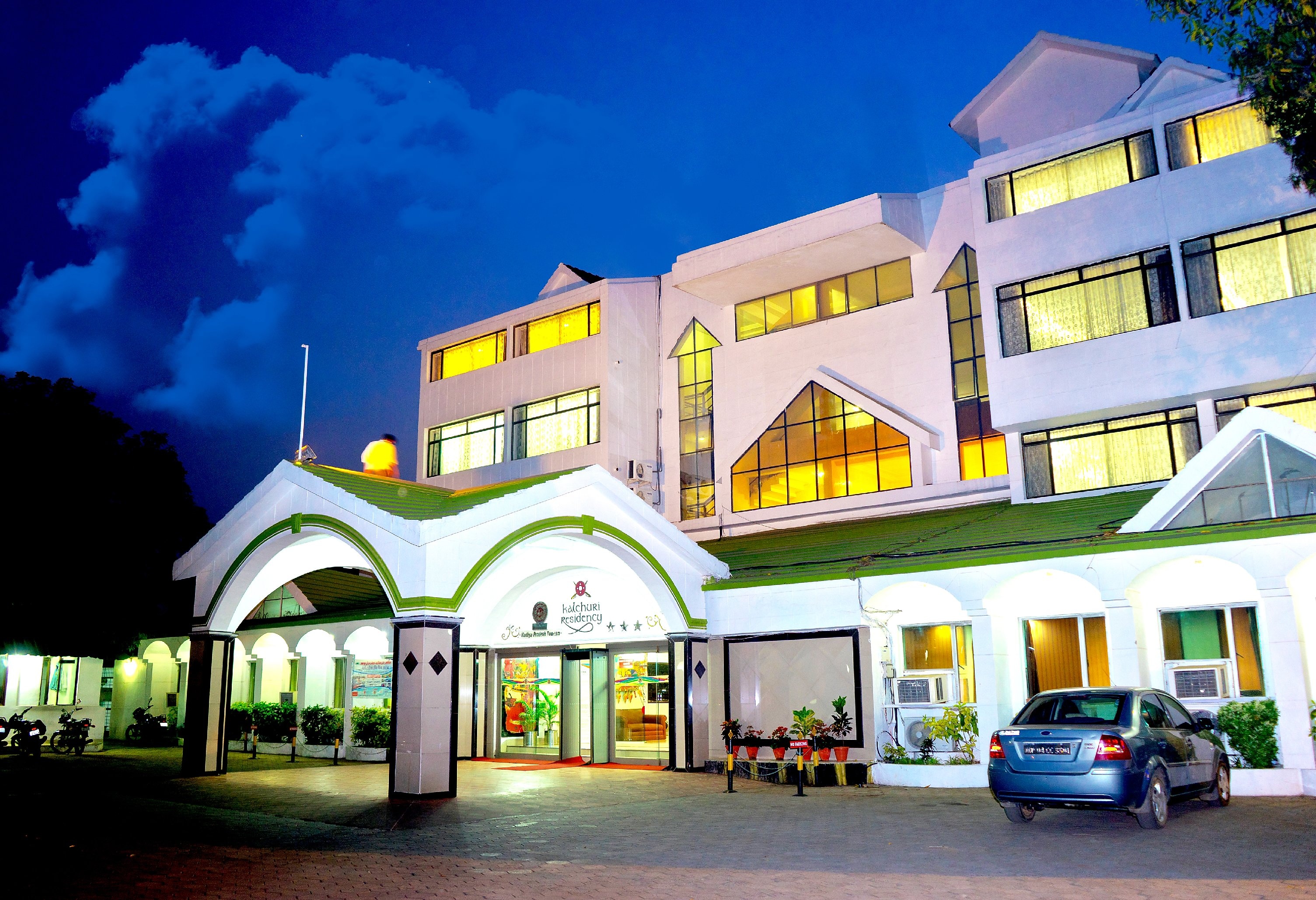 Royal Orbit Best Rates on Jabalpur Hotel Deals, Reviews & Photos
