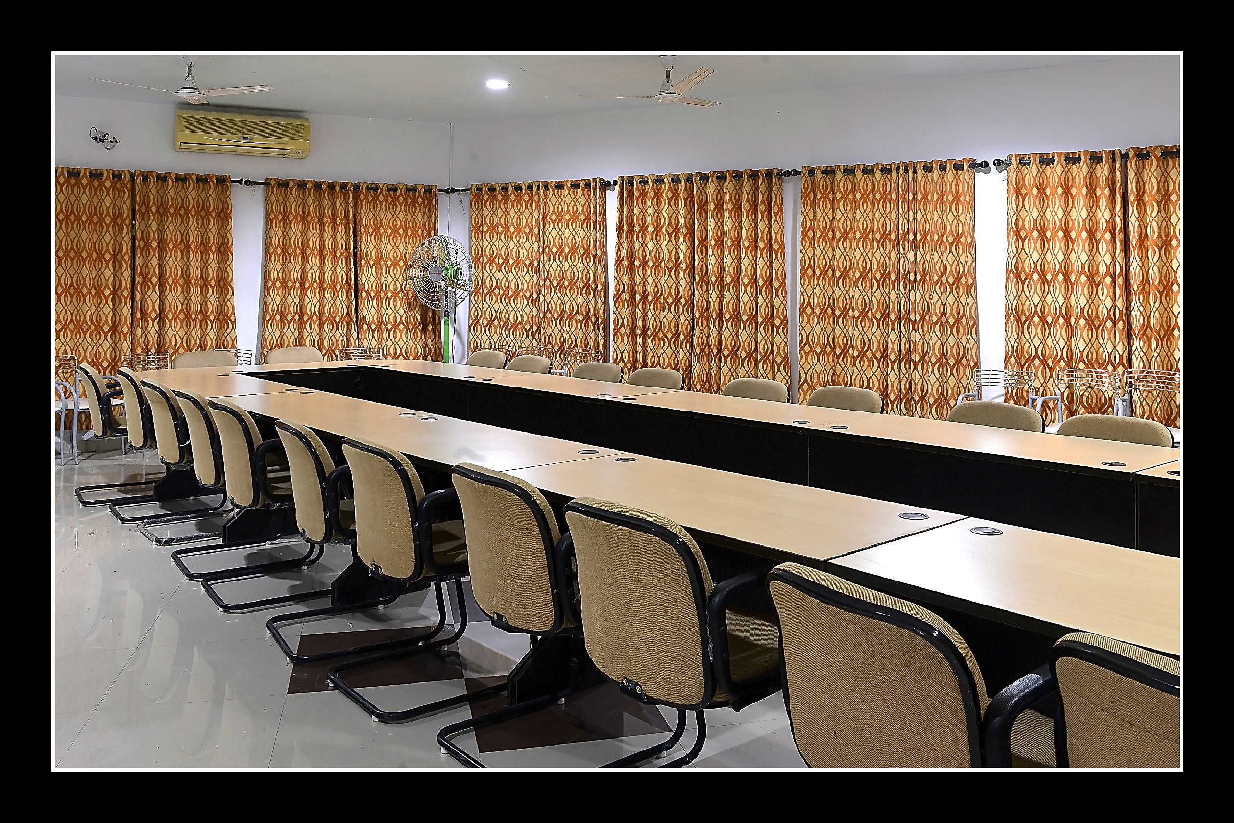 MPT Malwa Resort, Mandu Best Rates on Mandu Hotel Deals, Reviews & Photos