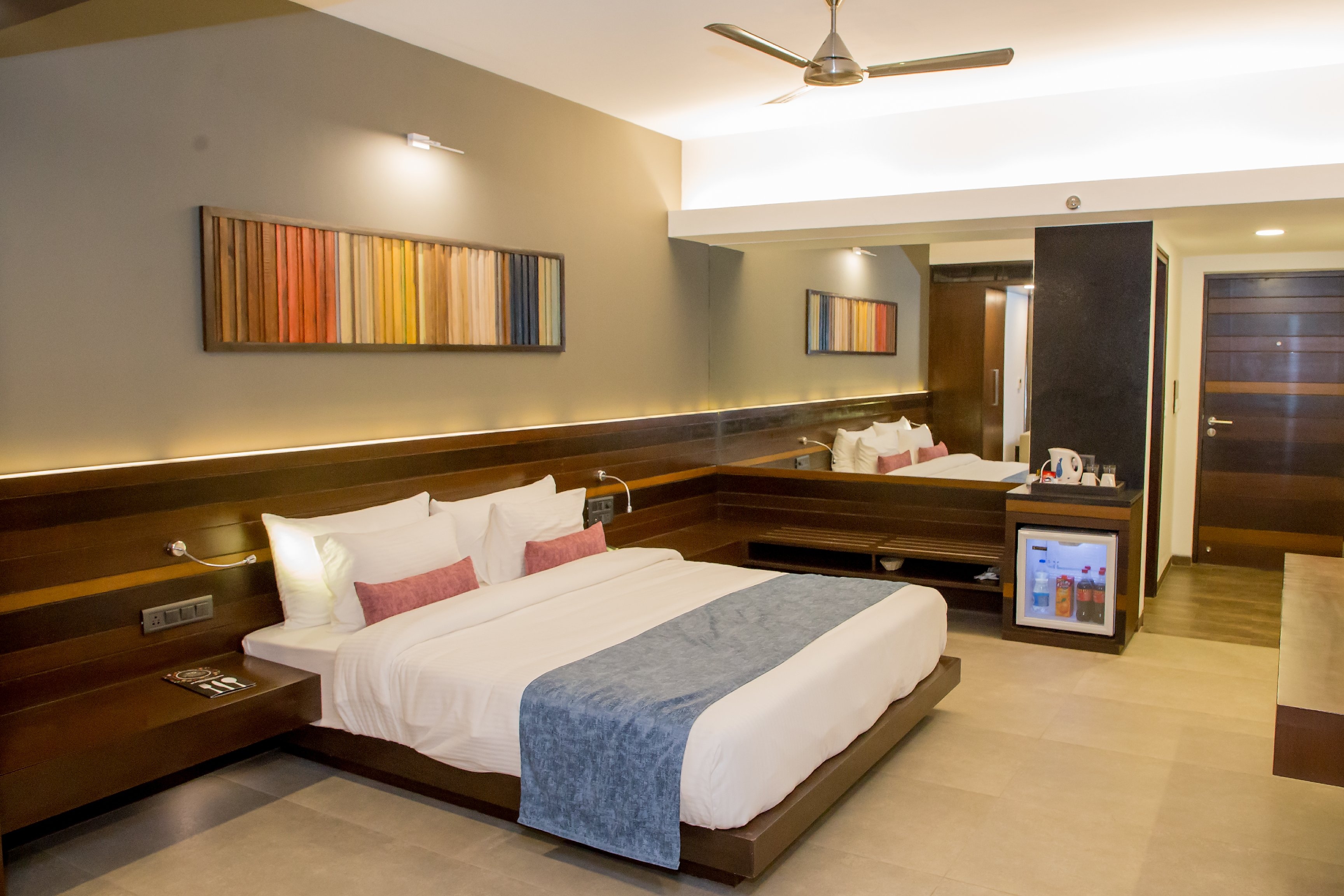 SinQ Prive Goa Hotel Price, Address & Reviews