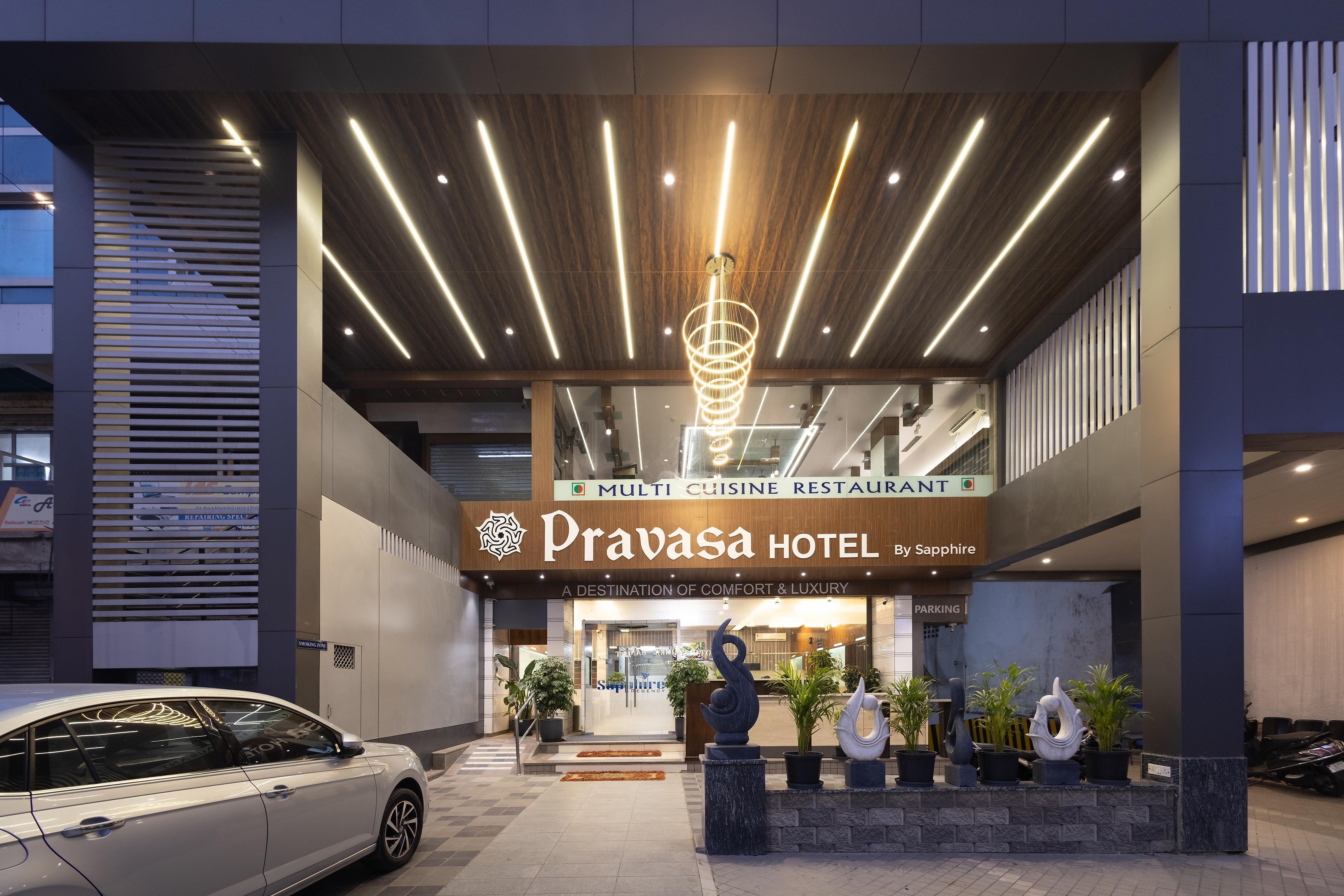 Pravasa Hotel by Sapphire 𝗕𝗢𝗢𝗞 Vadodara Hotel