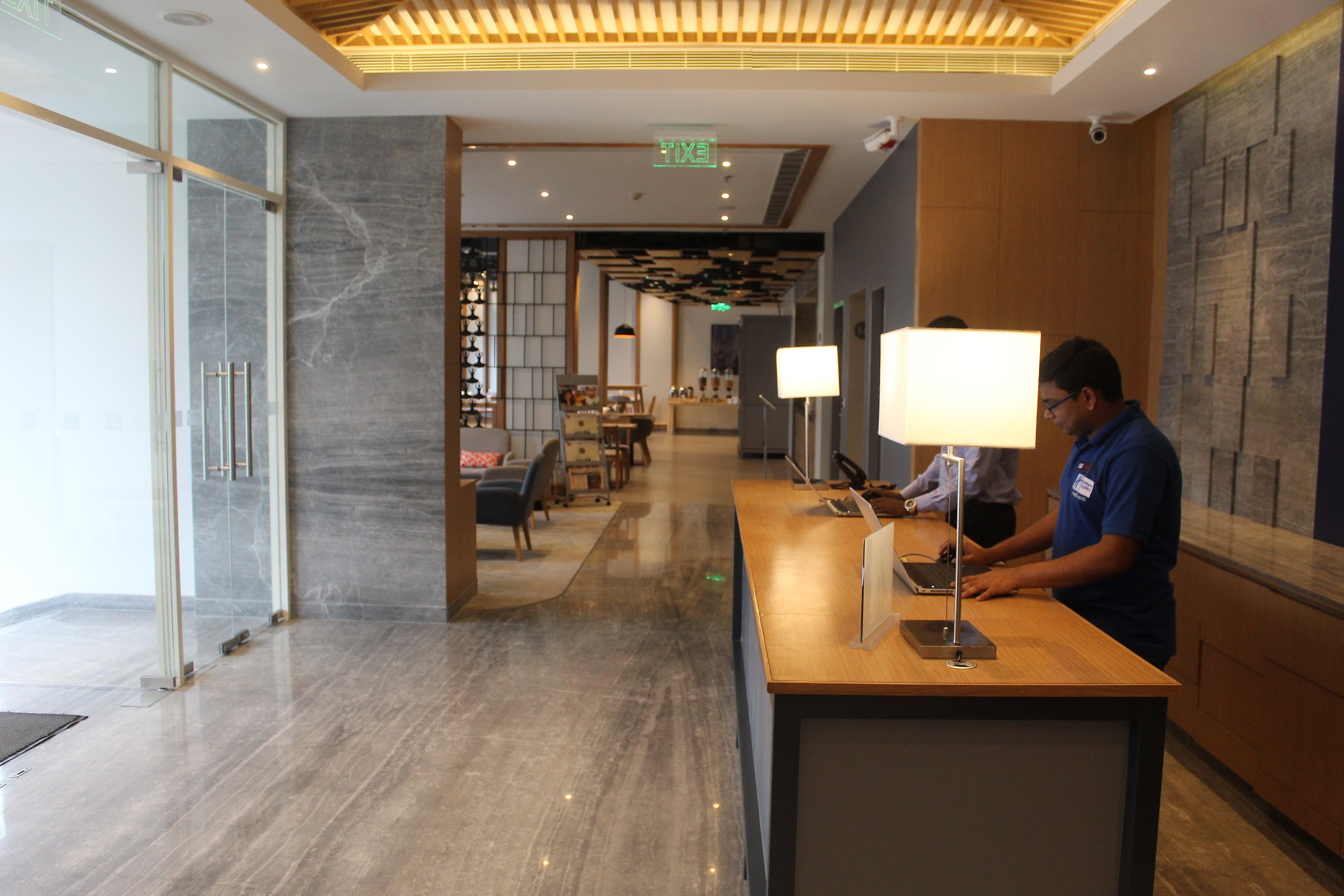 Holiday Inn Express CHENNAI OMR THORAIPAKKAM Chennai Hotel Price ...