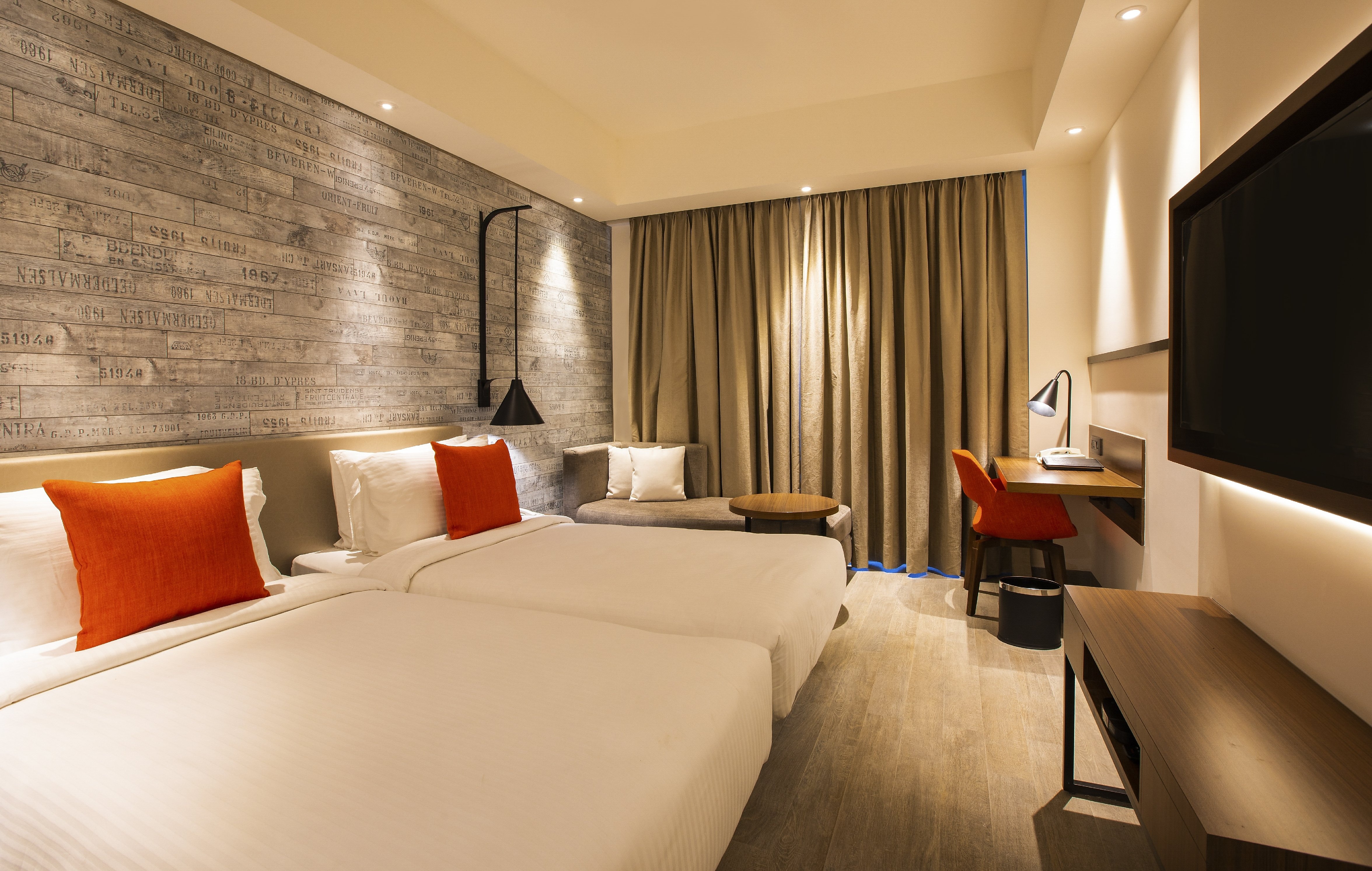 Lemon Tree Premier, City Center Pune Pune INR 2921 OFF ( ̶5̶9̶3̶9̶ ...