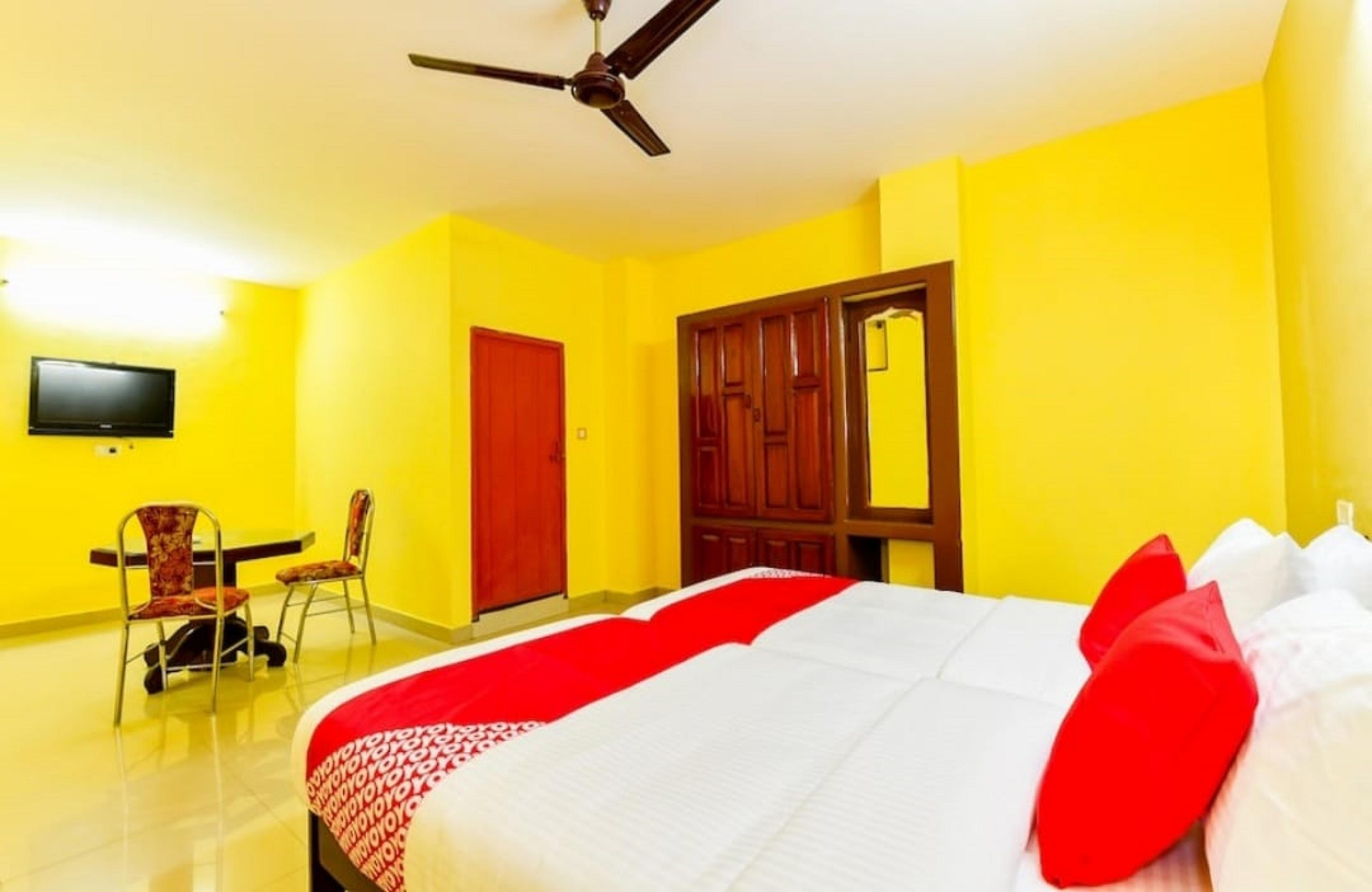 Windsor Rajadhani Best Rates on Thiruvananthapuram Hotel Deals, Reviews ...