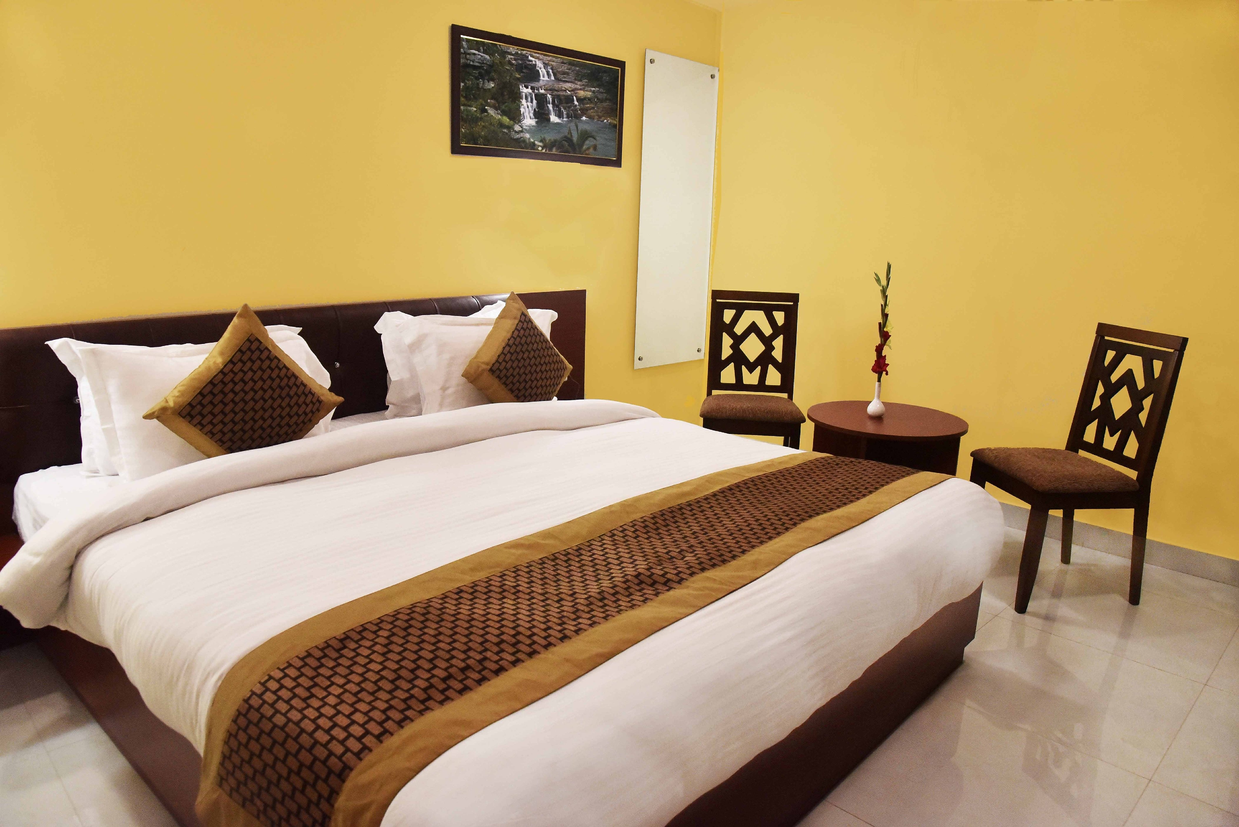 Royal Ranchi 𝗕𝗢𝗢𝗞 Ranchi Hotel 𝘄𝗶𝘁𝗵 𝗙𝗥𝗘𝗘 𝗖𝗮𝗻𝗰𝗲𝗹𝗹𝗮𝘁𝗶𝗼𝗻