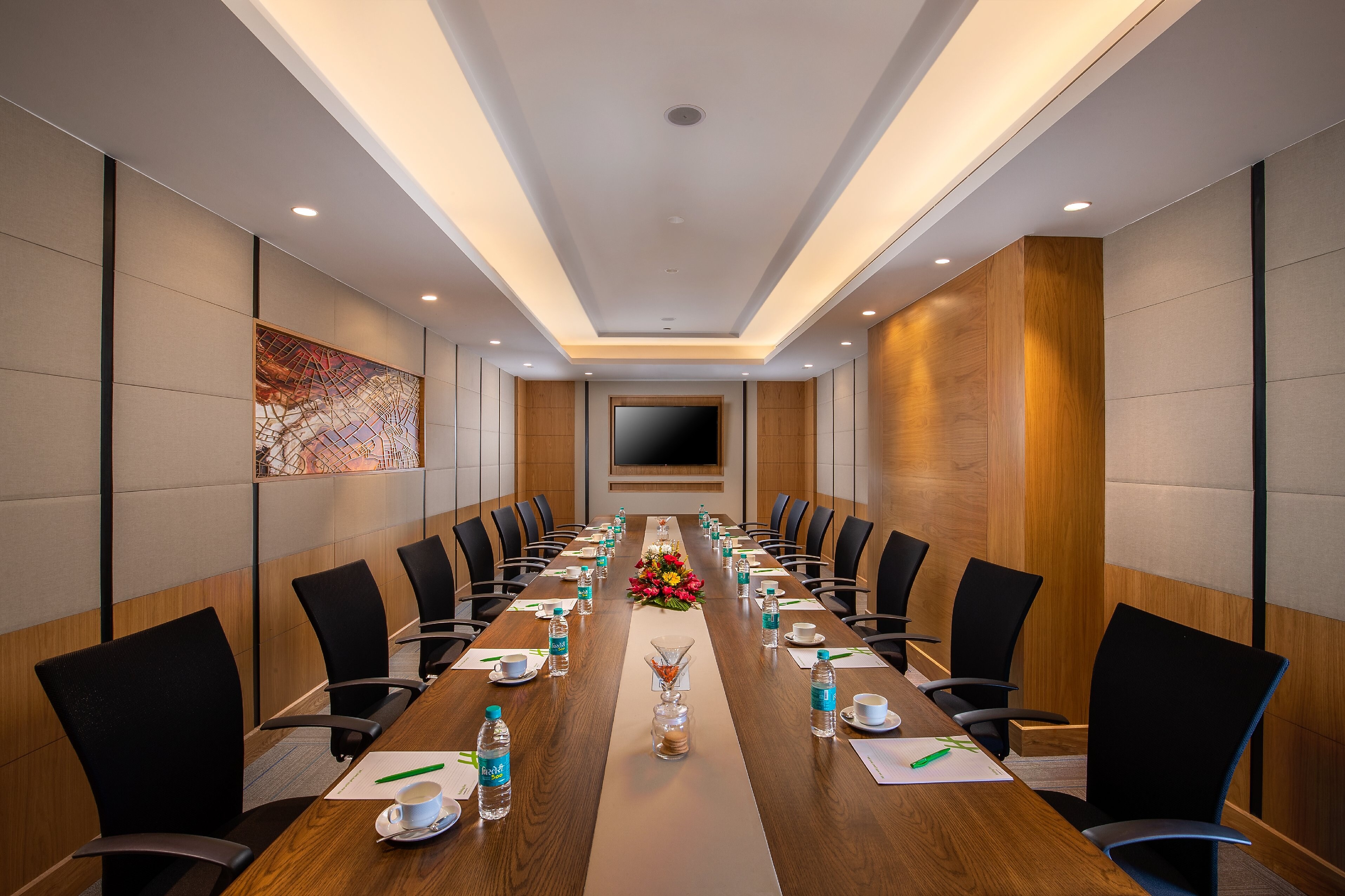 Holiday Inn AGRA MG ROAD Agra Hotel Price, Address & Reviews