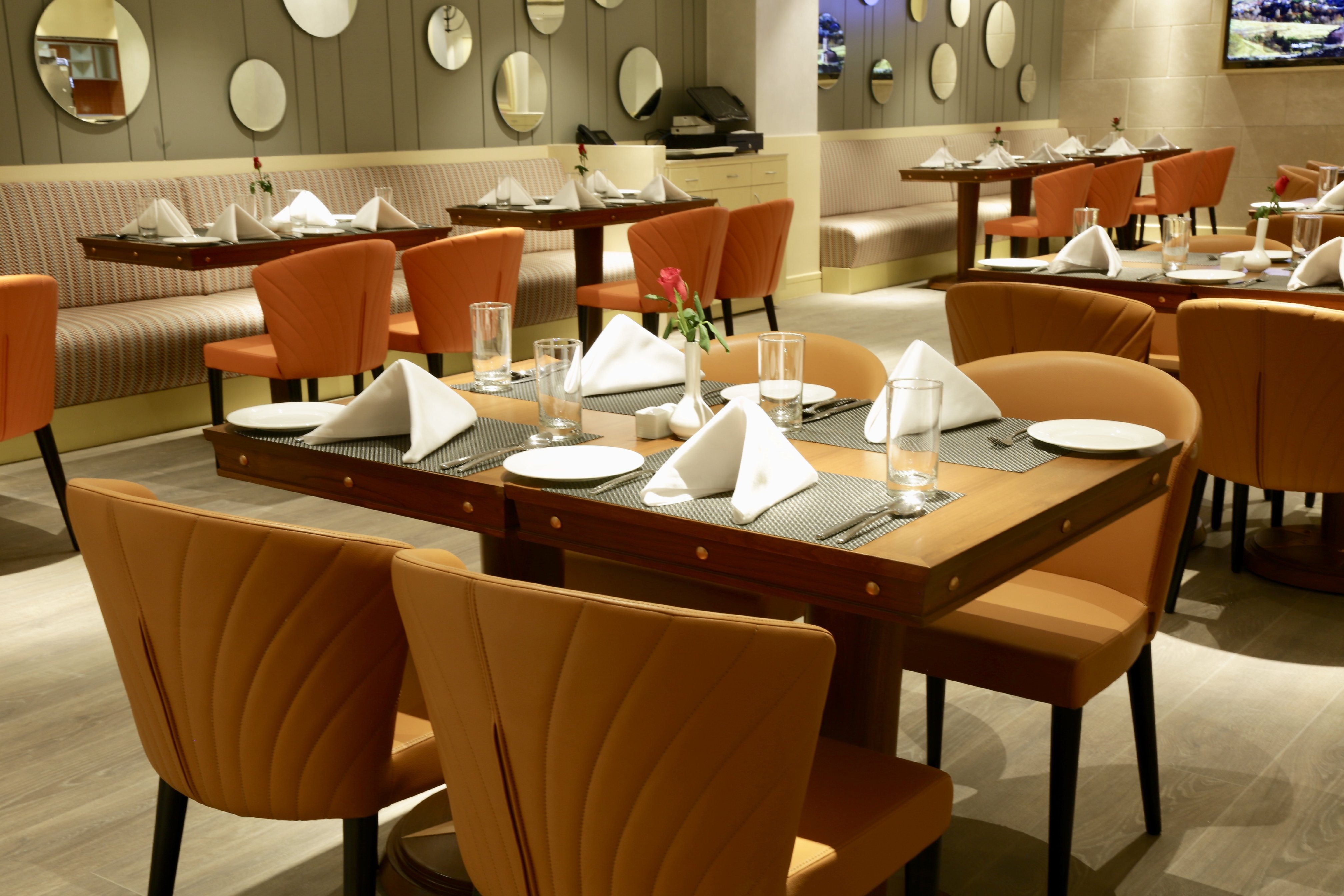 Holiday Inn AGRA MG ROAD Agra Hotel Price, Address & Reviews