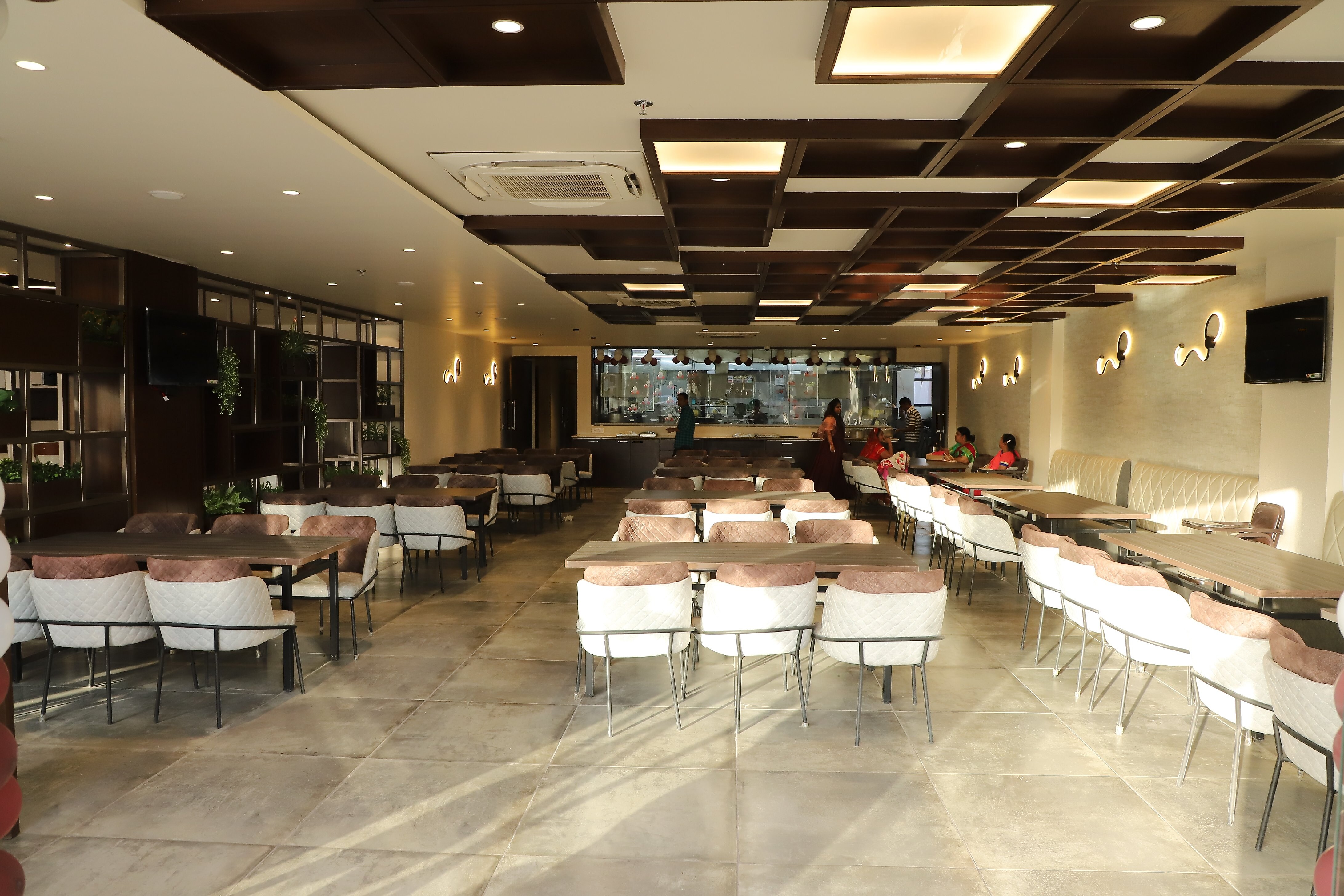 Photos of Hotel Samta Sagar Palace - Hotel in Ratlam