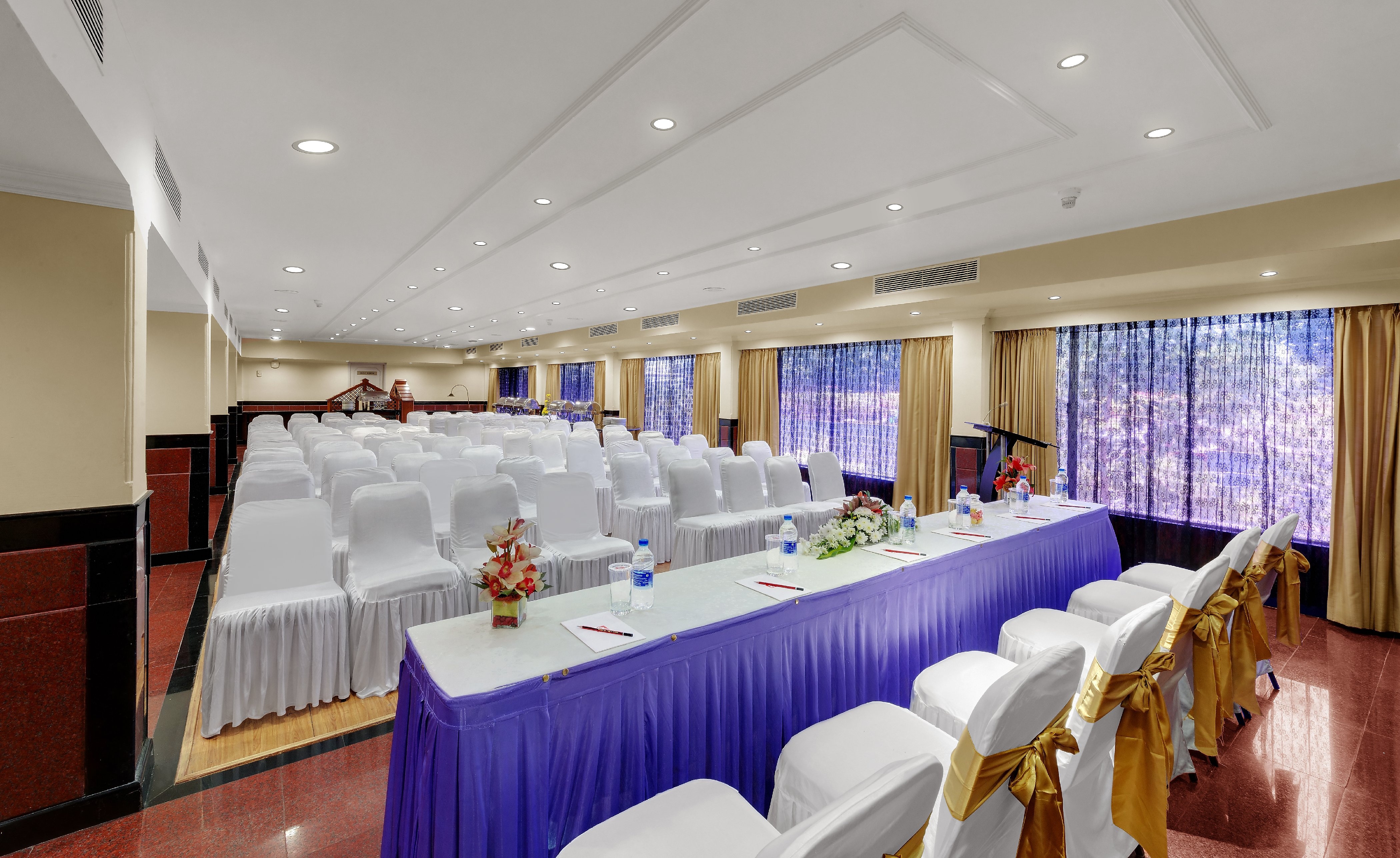 SRM Hotel Best Rates on Chennai Hotel Deals, Reviews & Photos