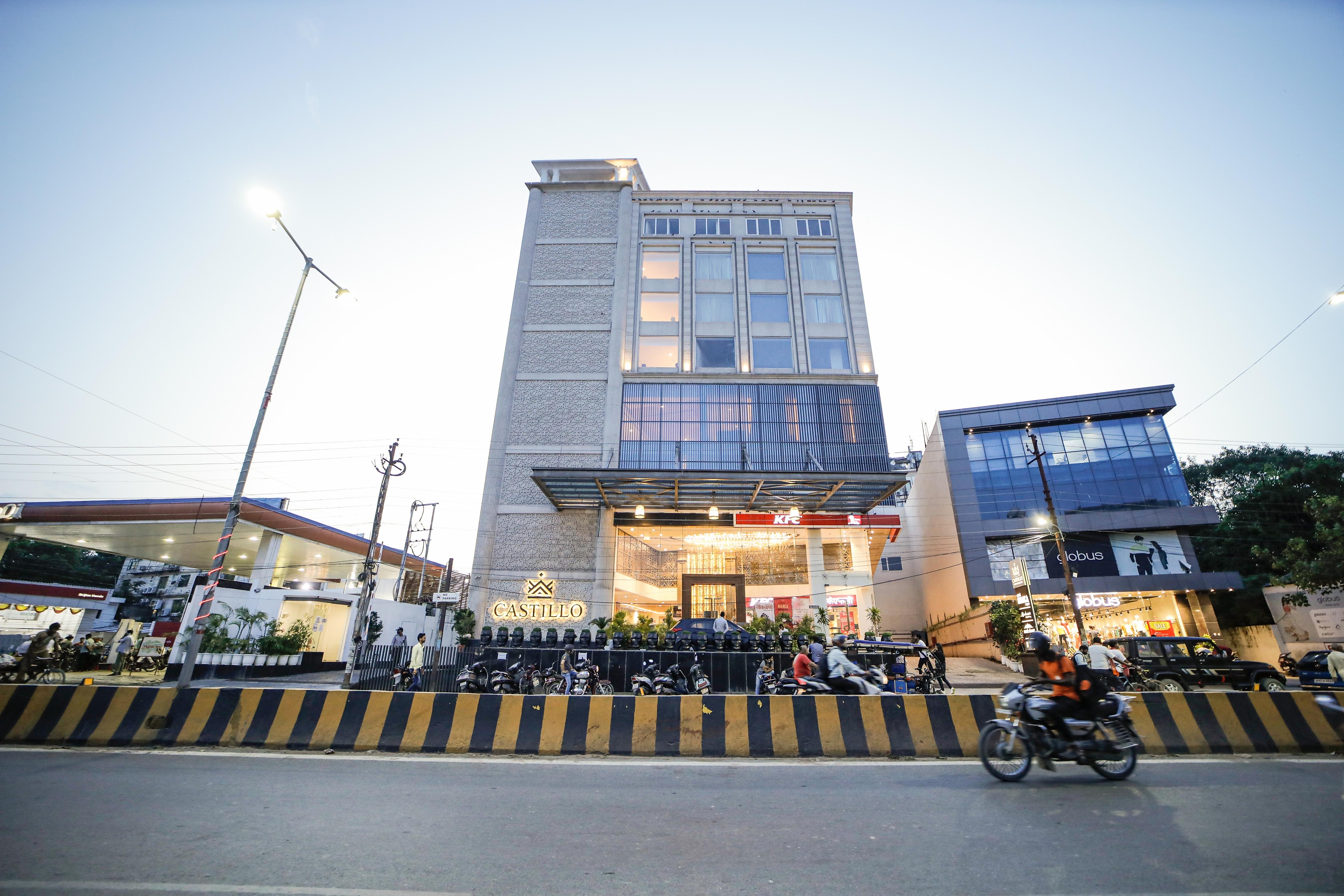Hotel Castillo Varanasi - Reviews, Photos & Offer