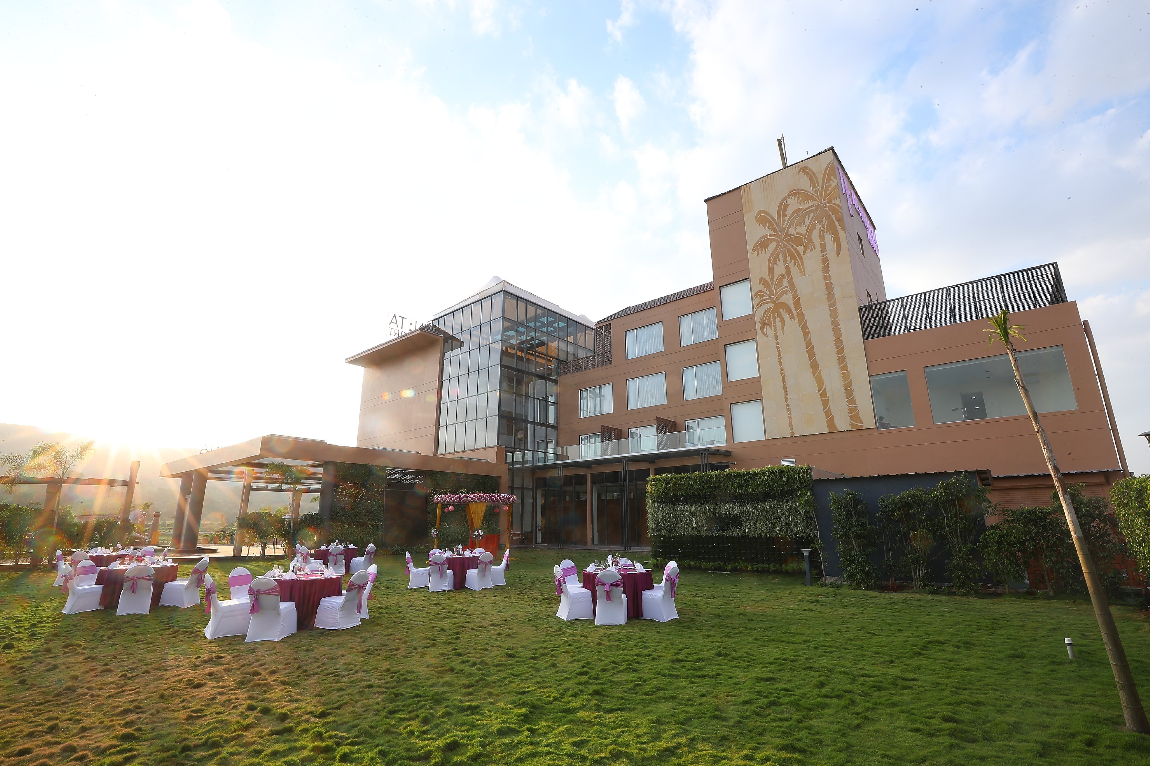 Regenta Resort Belagavi Belgaum INR 1674 OFF ( ̶5̶6̶2̶5̶ ) Resort Price ...