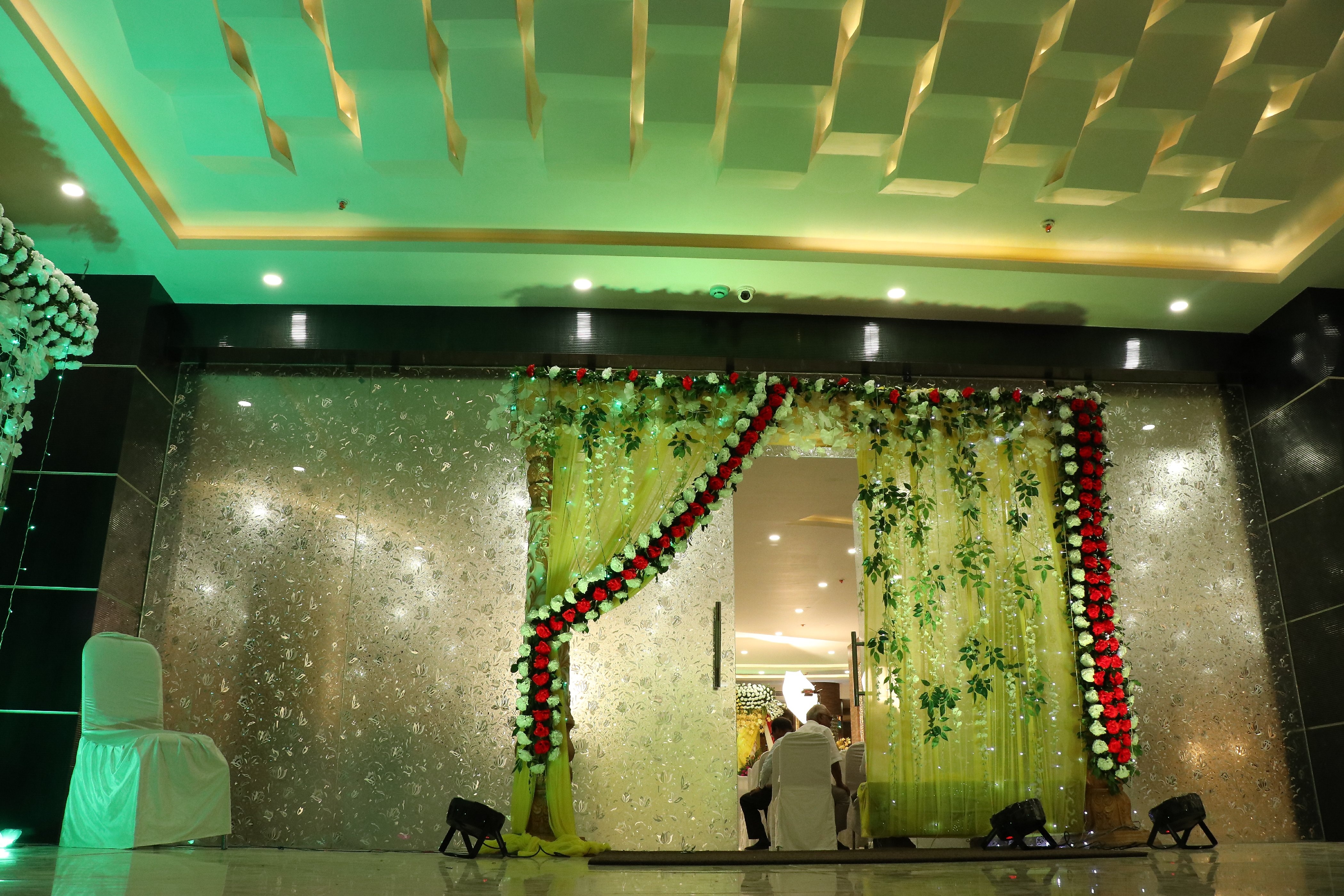 Hotel Raindew Ranchi INR 710 OFF ( ̶3̶5̶0̶0̶ ) Hotel Price, Address ...