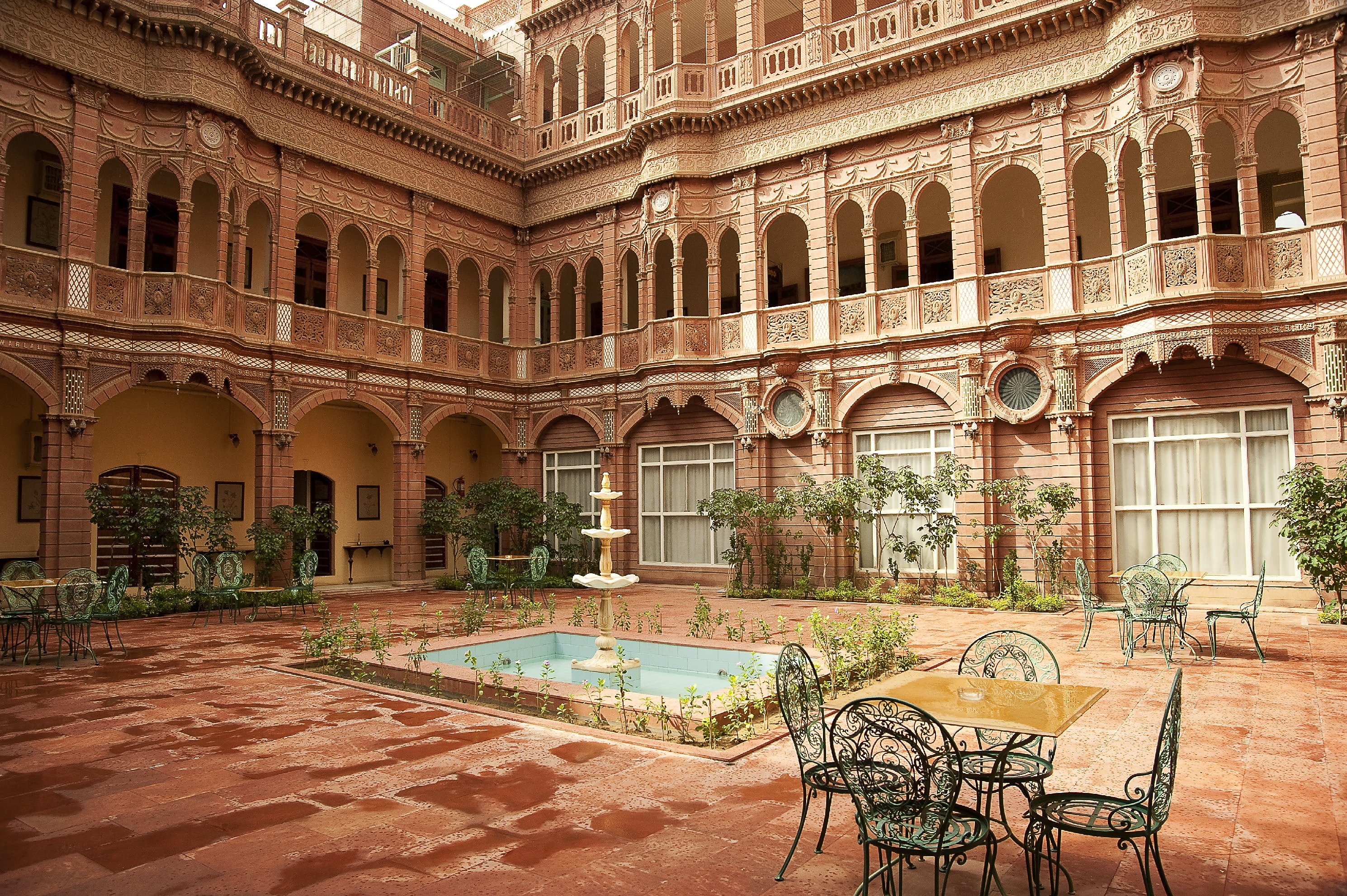 Hotel Bhanwar Niwas (Rampuria Haveli) 𝗕𝗢𝗢𝗞 Bikaner Hotel