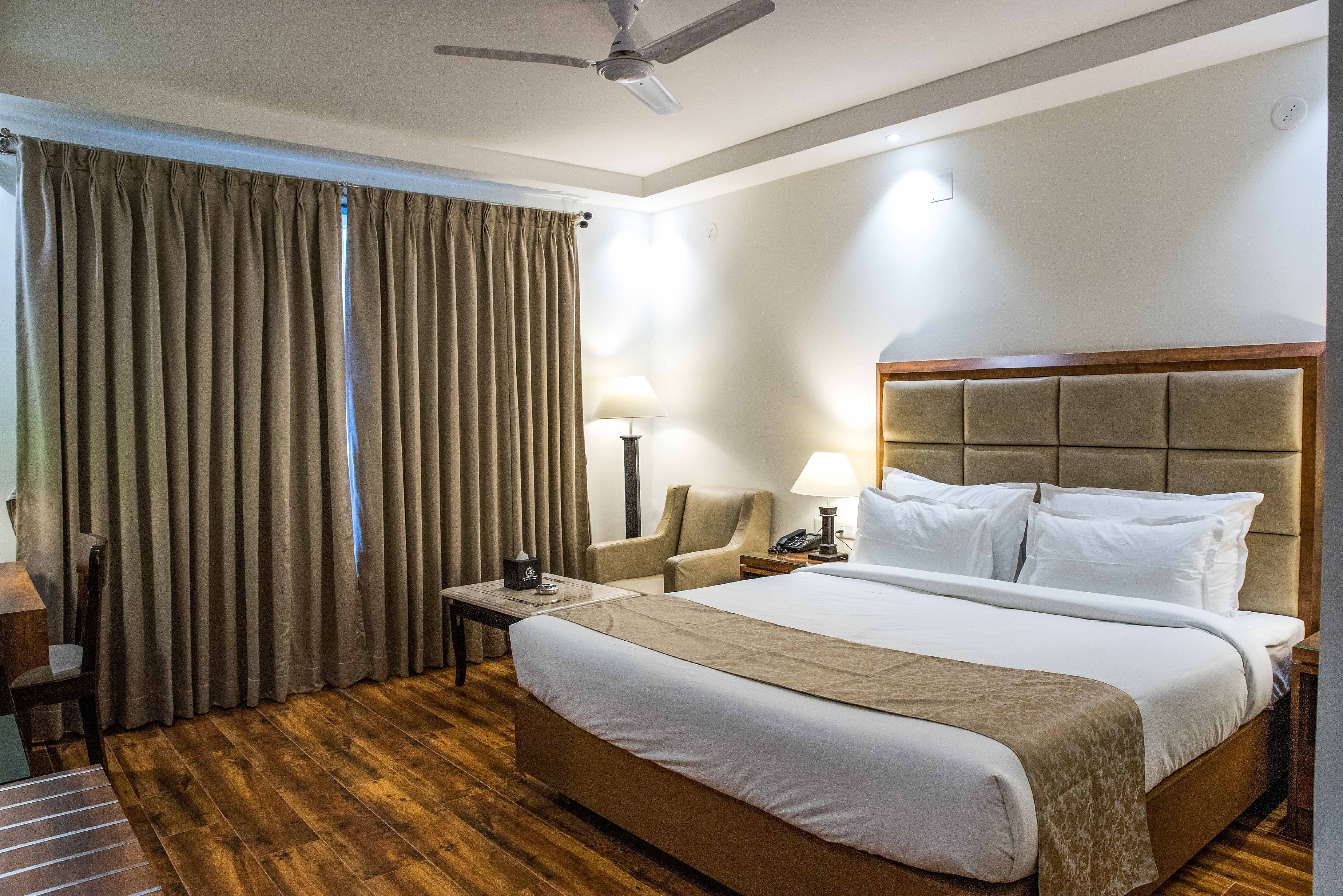 Jade Square Ranchi INR 466 OFF ( ̶3̶2̶0̶0̶ ) Hotel Price, Address & Reviews