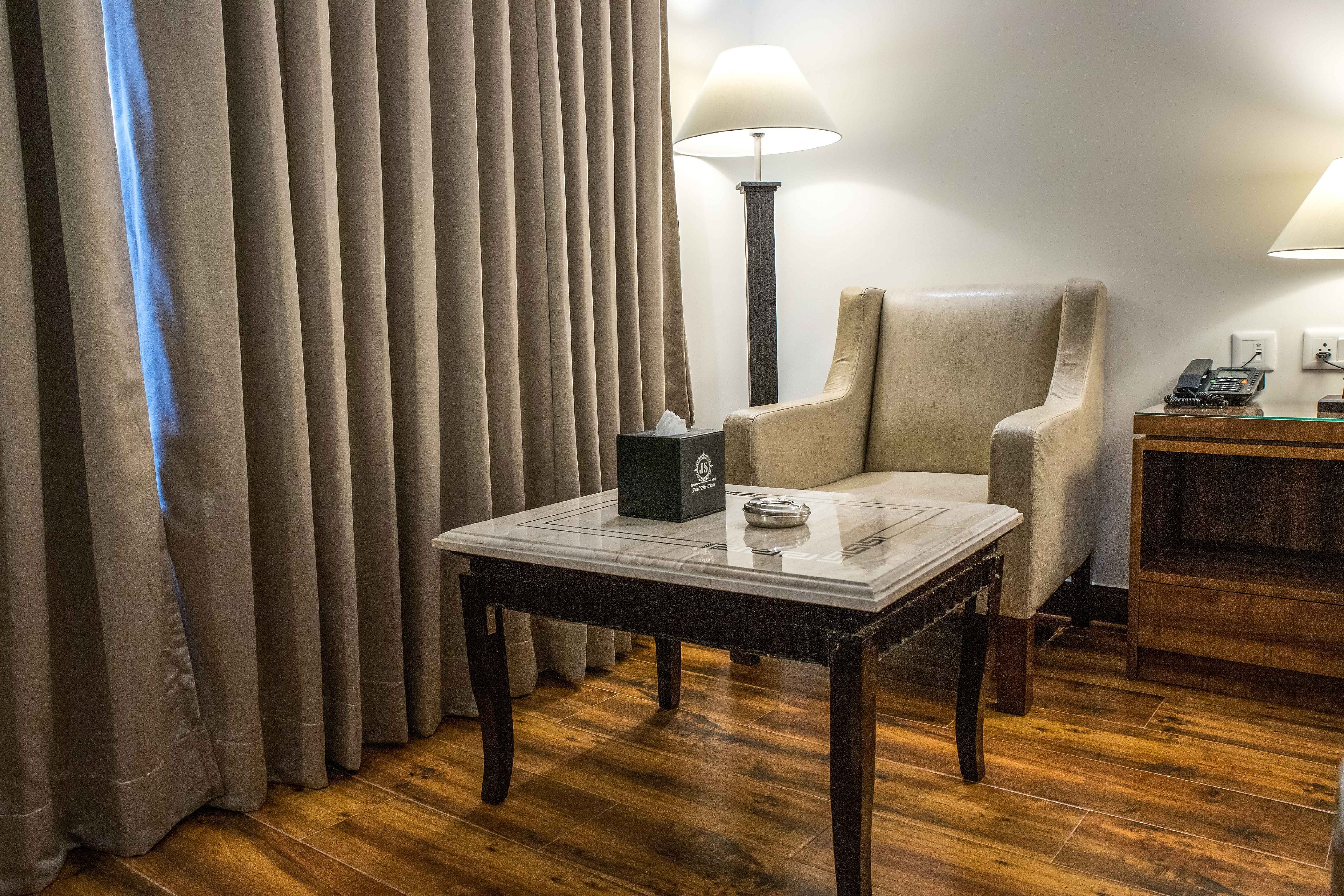 Jade Square Ranchi INR 466 OFF ( ̶3̶2̶0̶0̶ ) Hotel Price, Address & Reviews