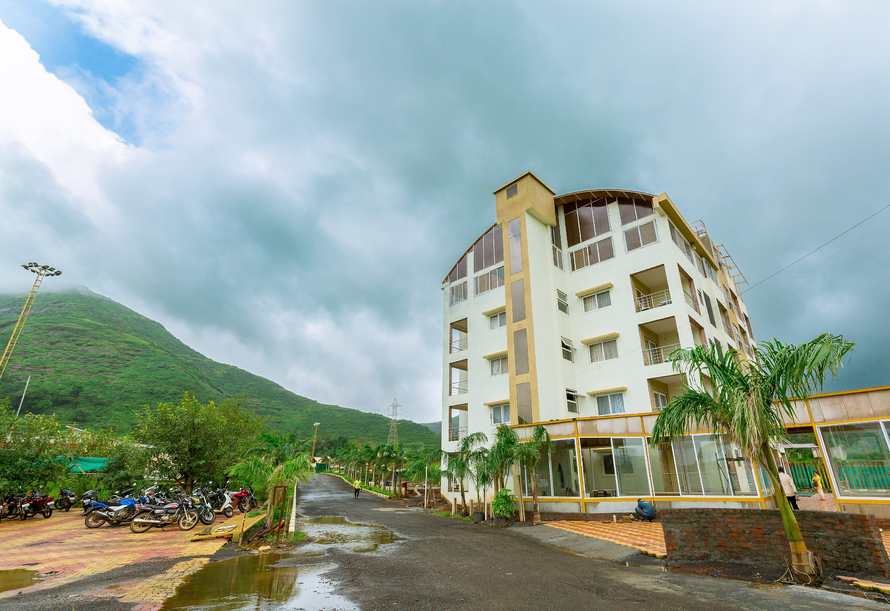 Mountain Shadow Resort Best Rates on Igatpuri Hotel Deals, Reviews & Photos