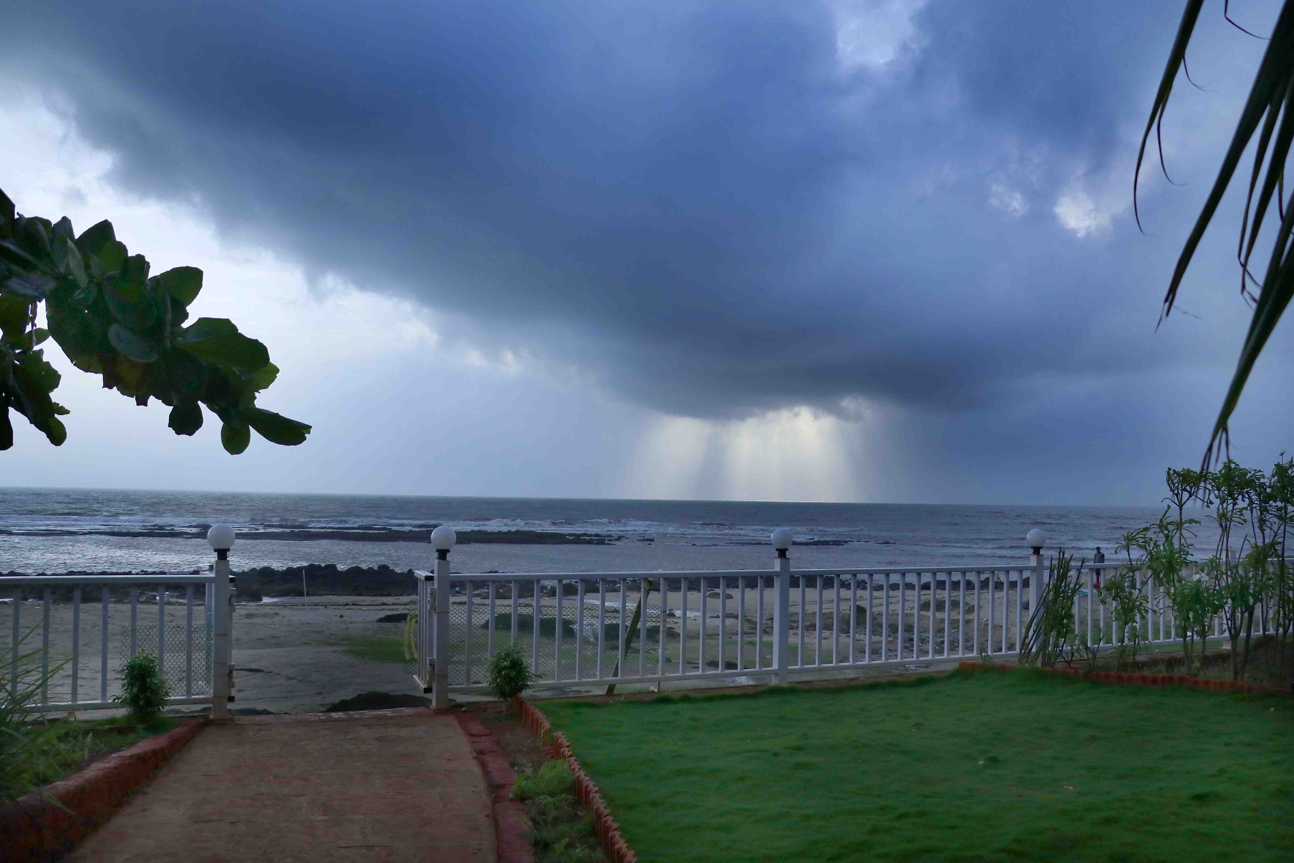 Sea View Beach Resort, Shrivardhan | Diveagar Resort BOOK @ ₹1