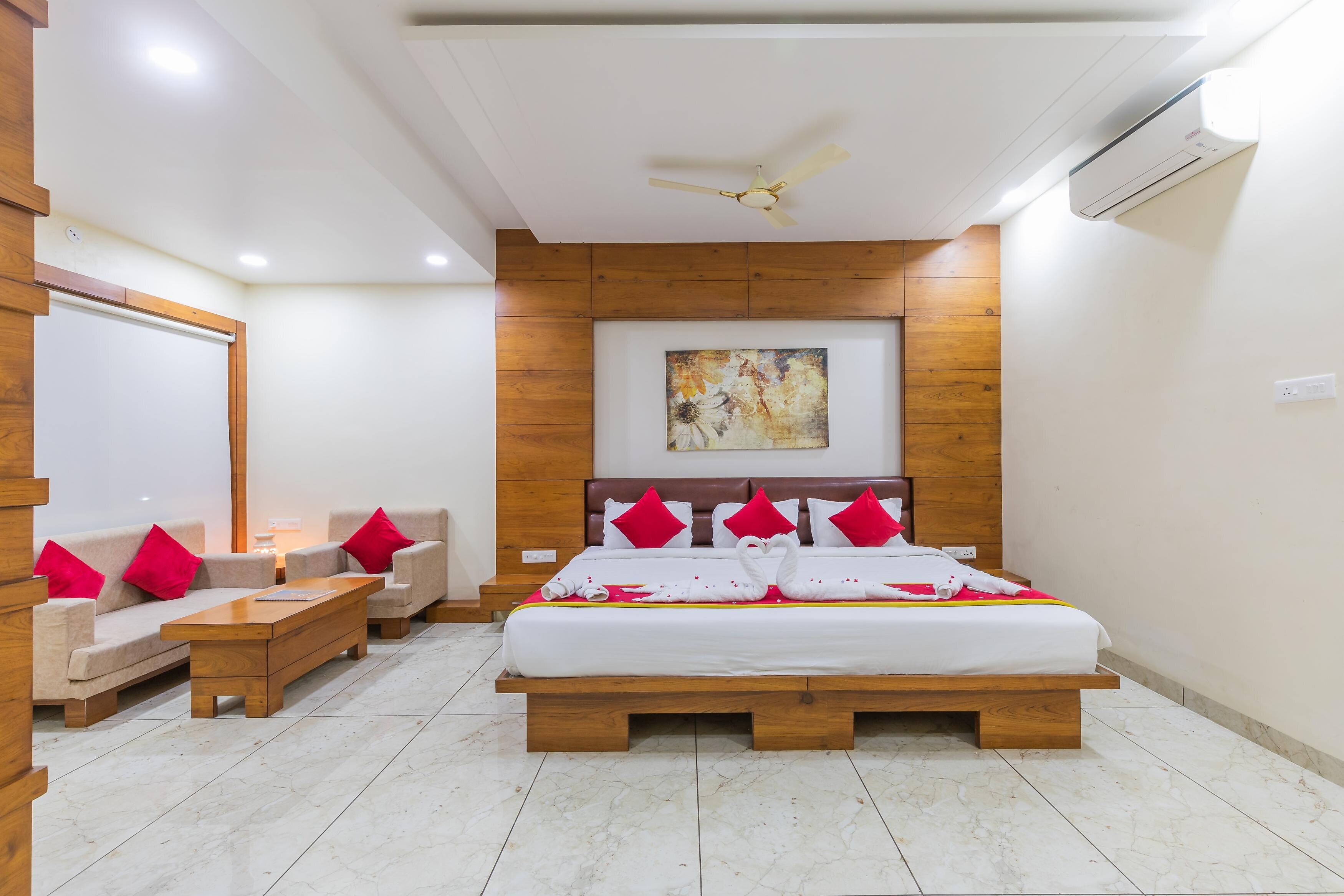 Photos of Patel Club and Resort - Resort in Indore