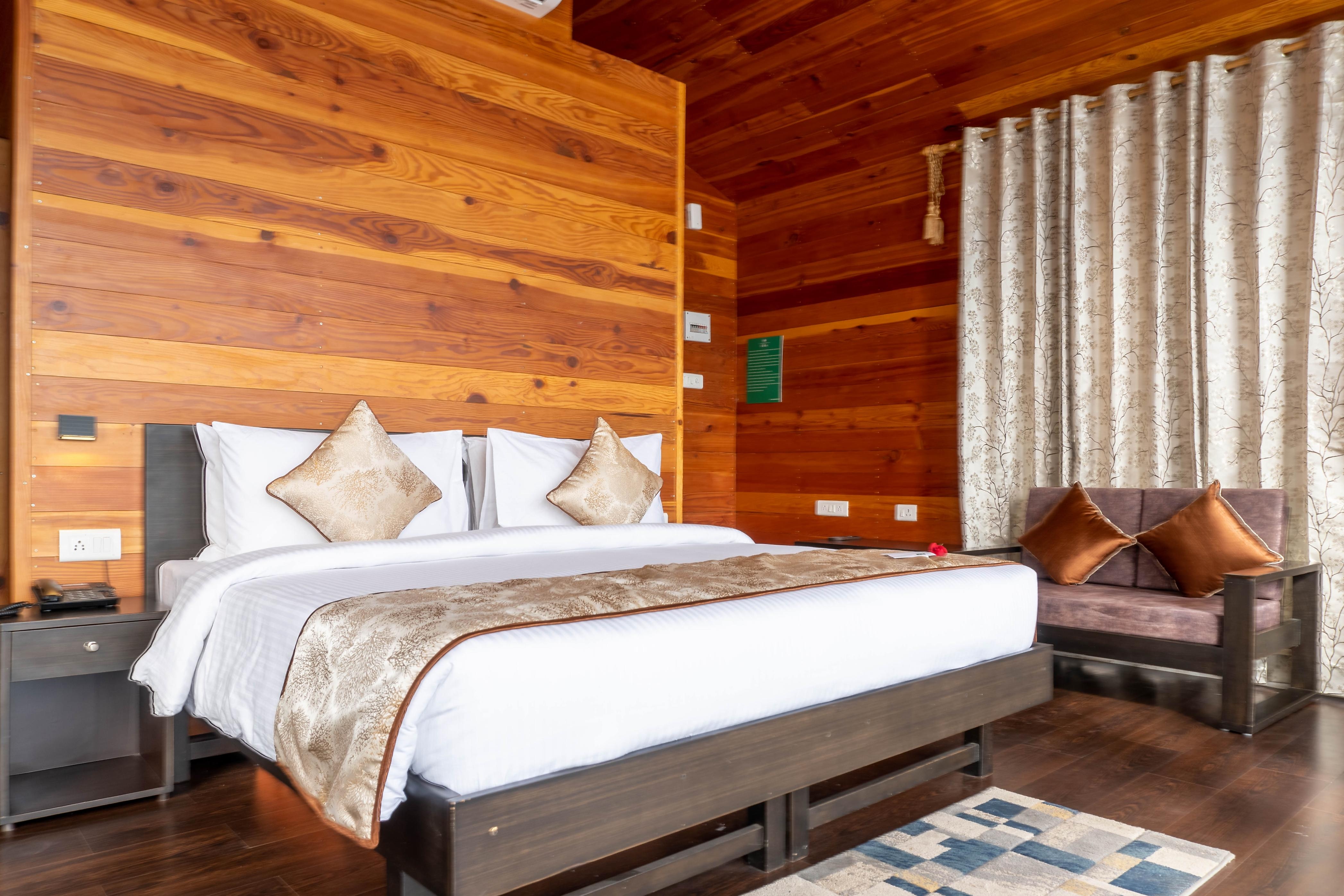 Le ROI Floating Huts & Eco Rooms | Tehri Hotel BOOK @ ₹1