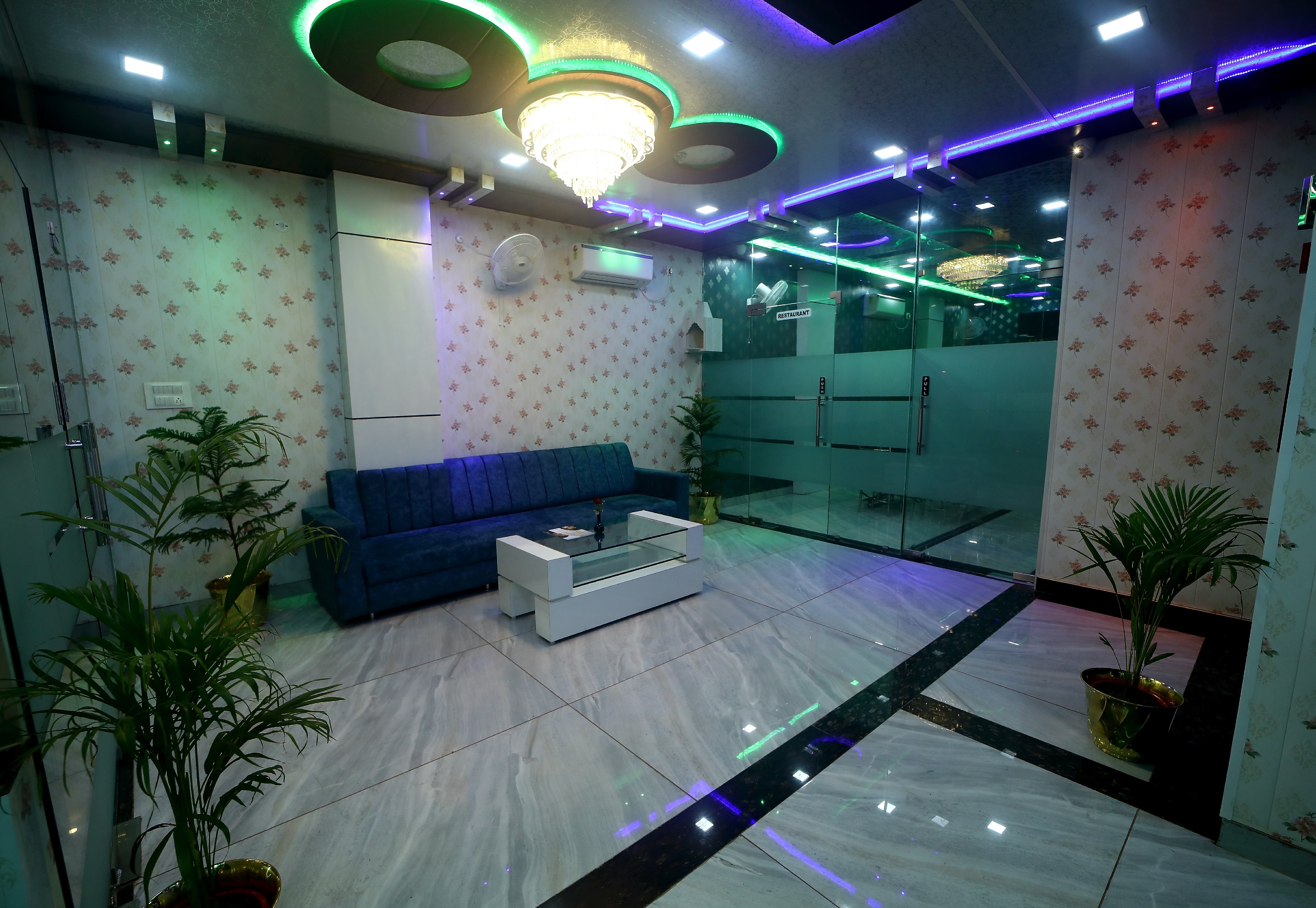 Hotel Aps Palace Best Rates on Varanasi Hotel Deals, Reviews & Photos