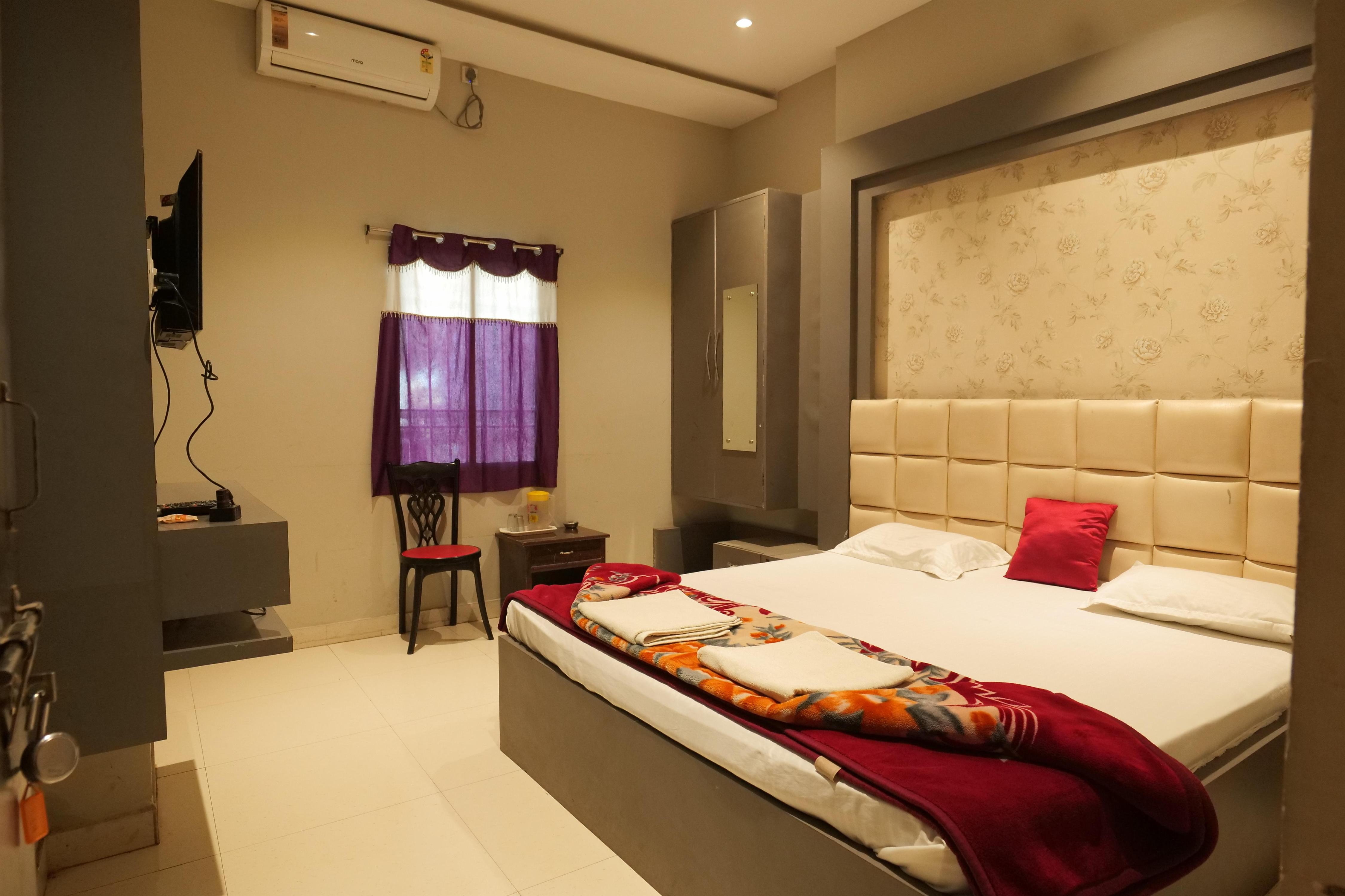 Hotel Shanti Niketan by Nexottel 𝗕𝗢𝗢𝗞 Deoghar Hotel