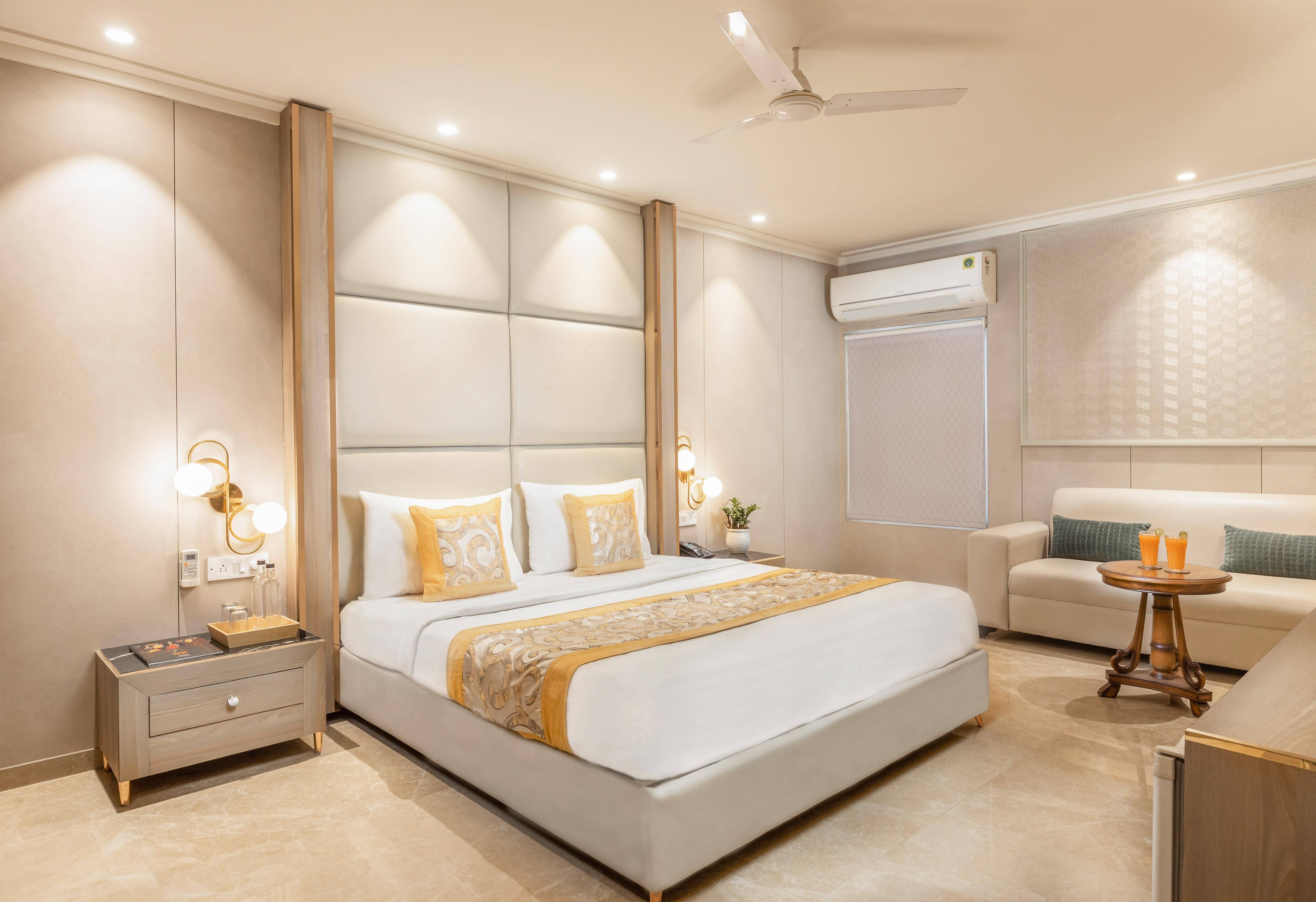 Hotel Star by Star Group 𝗕𝗢𝗢𝗞 Delhi Hotel