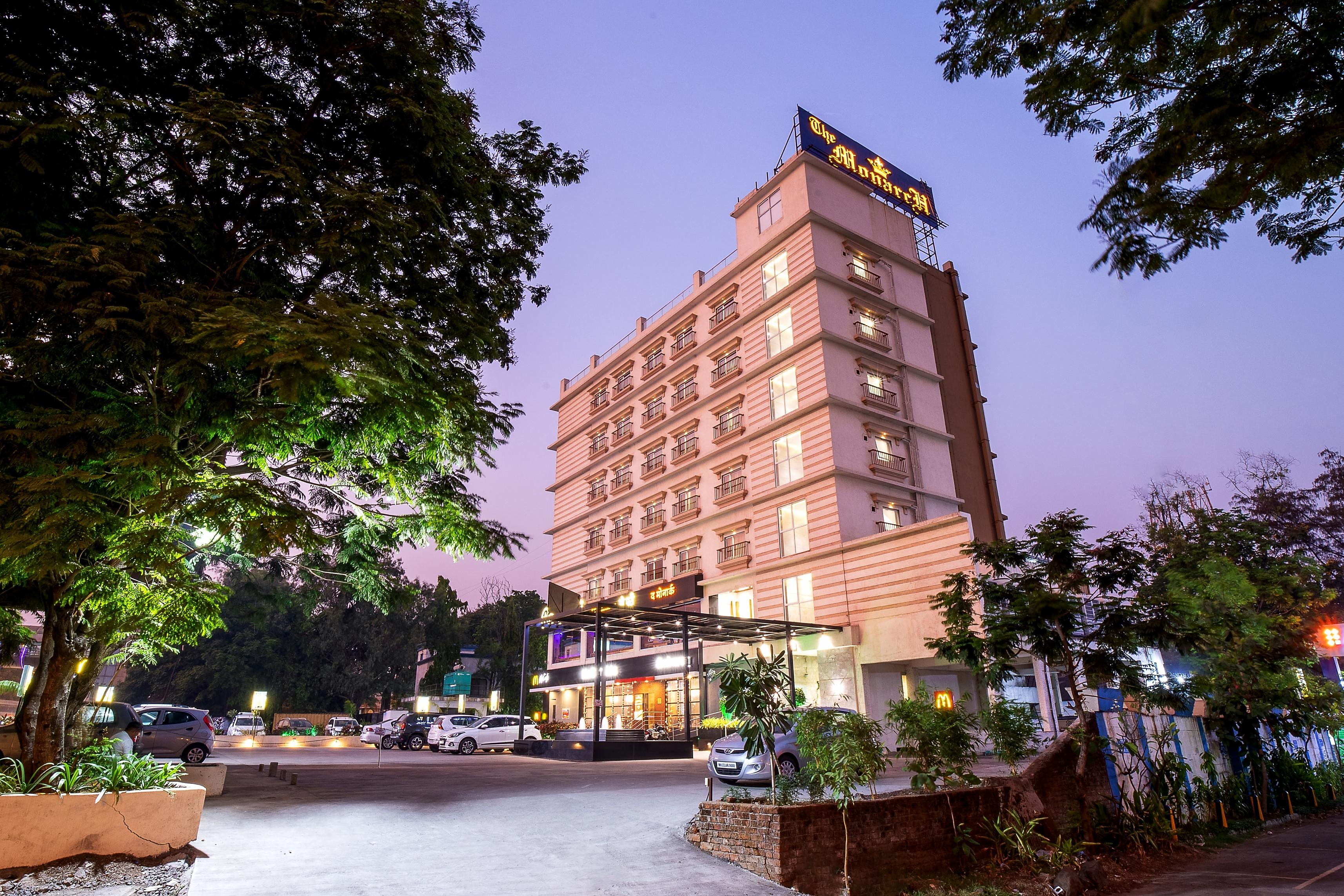 The Monarch at MIDC Rabale 𝗕𝗢𝗢𝗞 Navi Mumbai Hotel