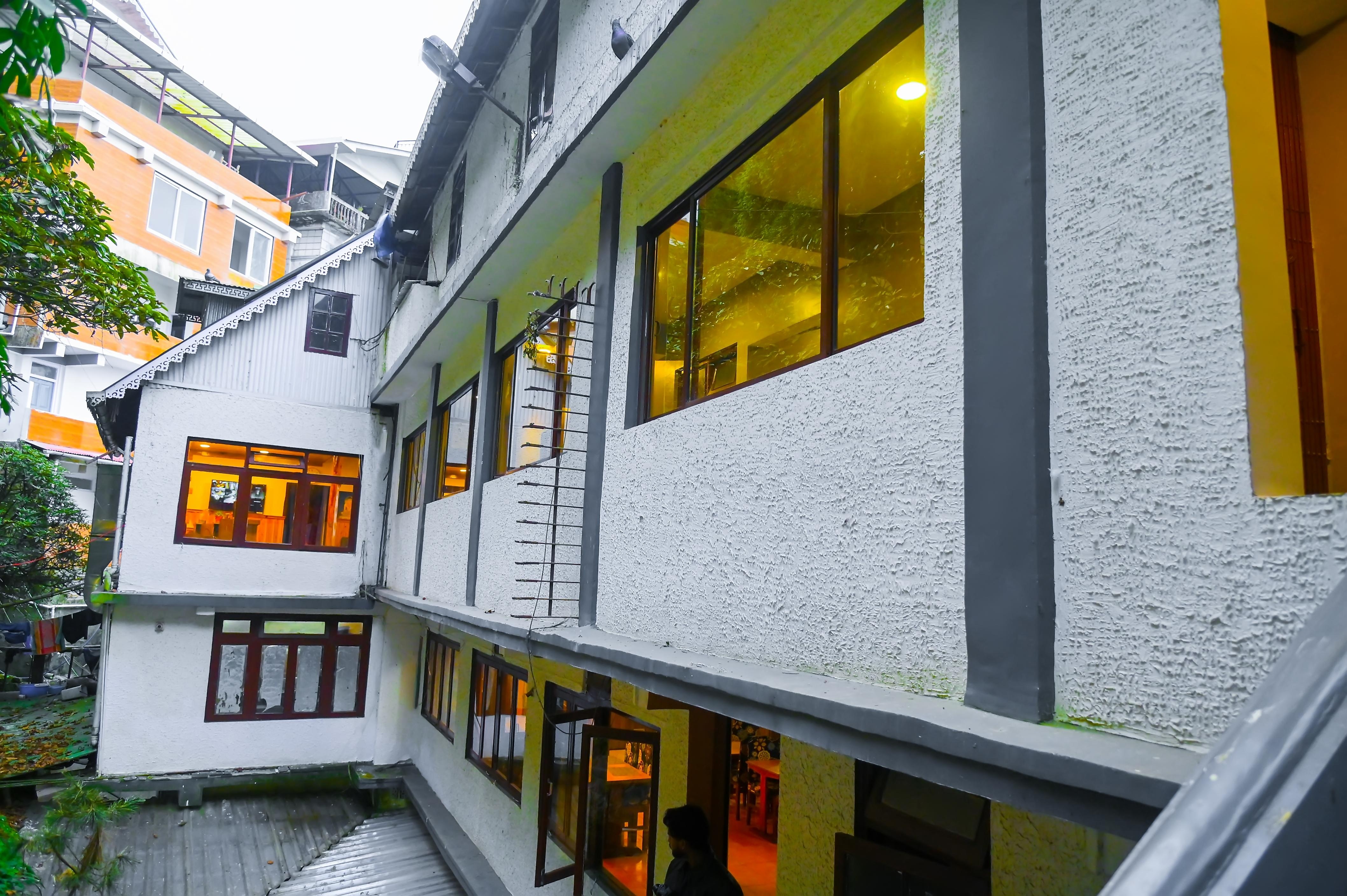 Sherpa International 10min From Mall Road Hotel Darjeeling - Reviews ...