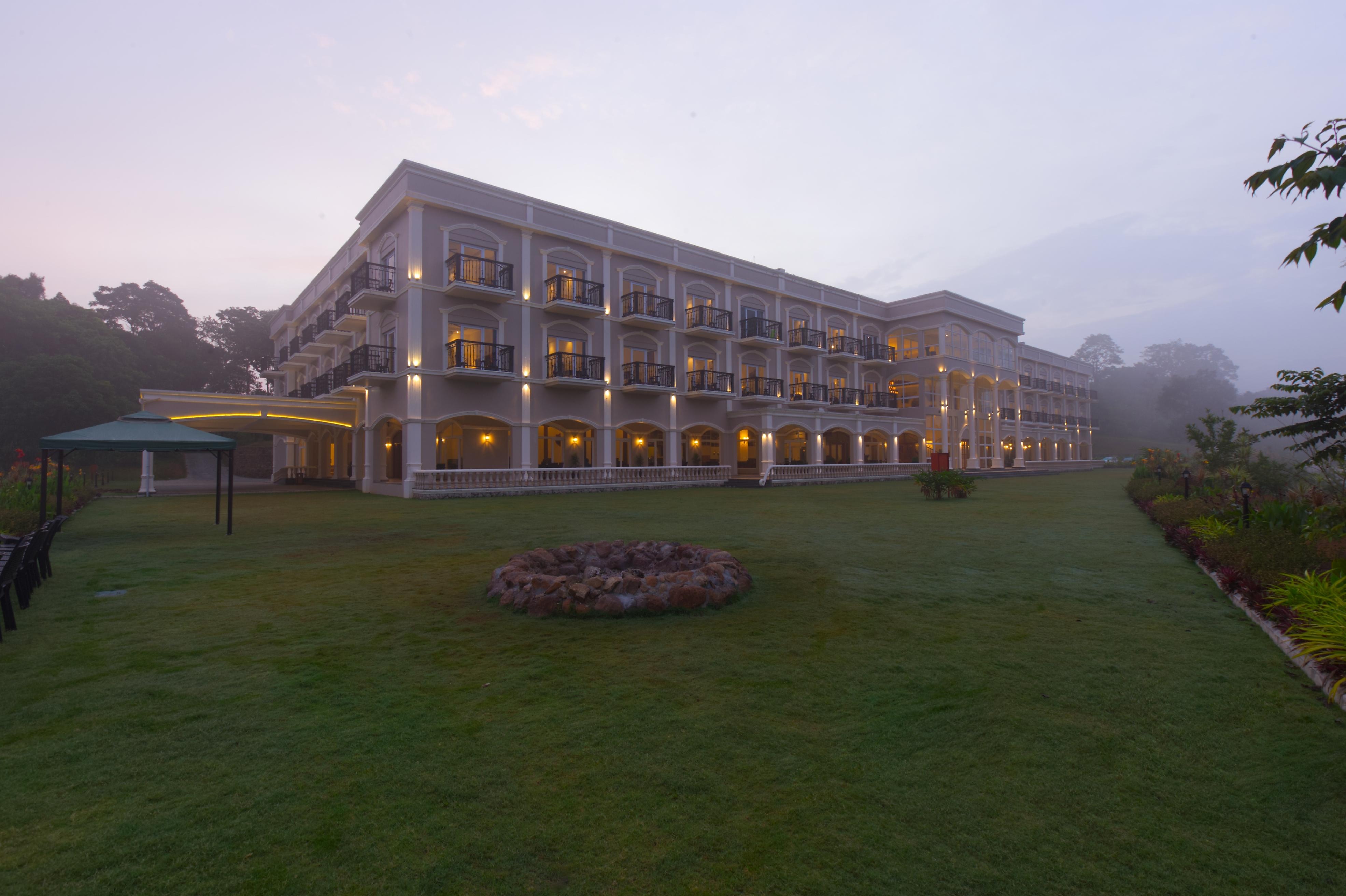 Montrose Golf Resort & Spa | Coorg Resort BOOK @ ₹1