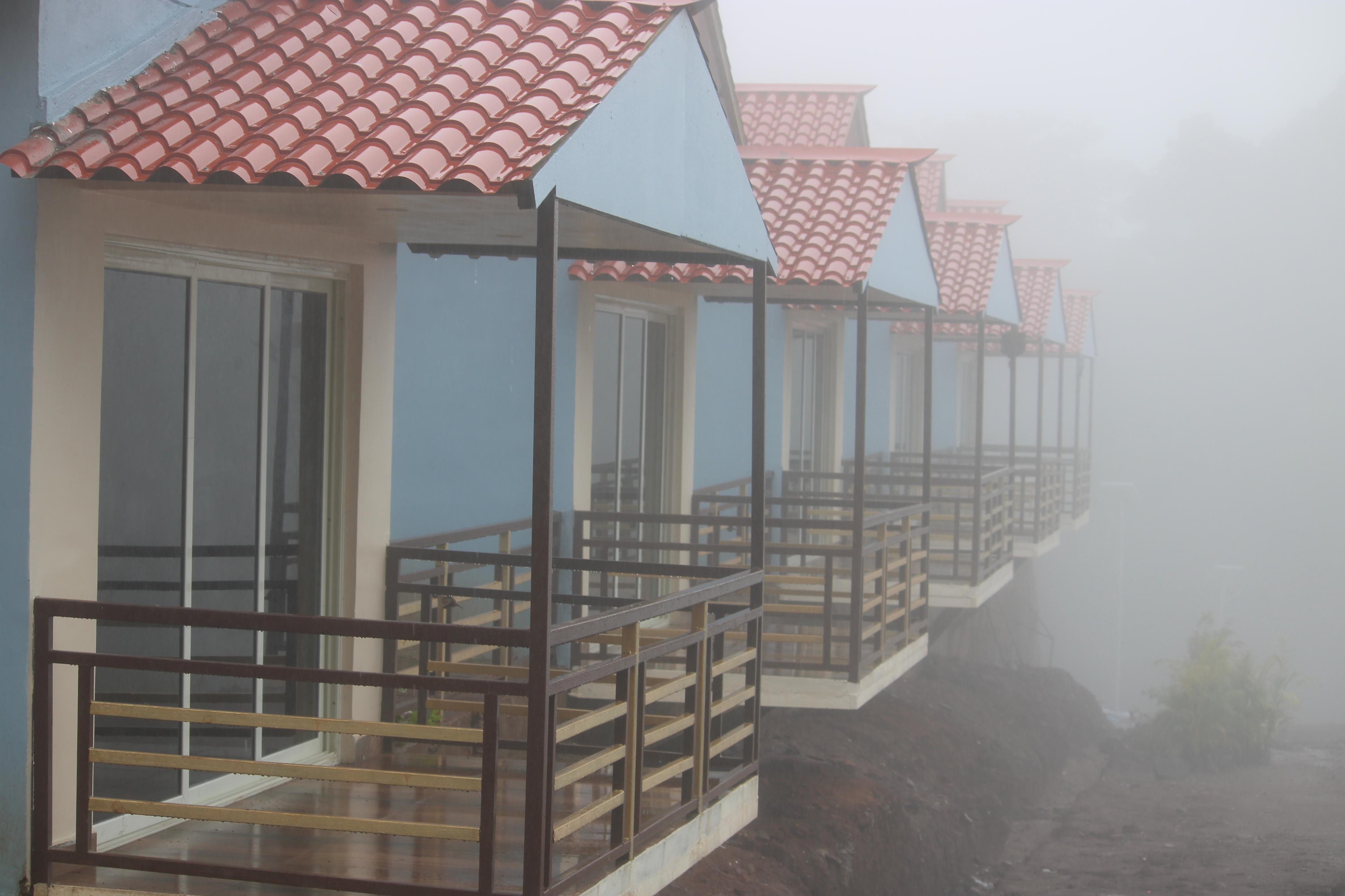 BANSI RESORTS 𝗕𝗢𝗢𝗞 Ananthagiri Resort 𝘄𝗶𝘁𝗵 𝗙𝗥𝗘𝗘 𝗖𝗮𝗻𝗰𝗲𝗹𝗹𝗮𝘁𝗶𝗼𝗻
