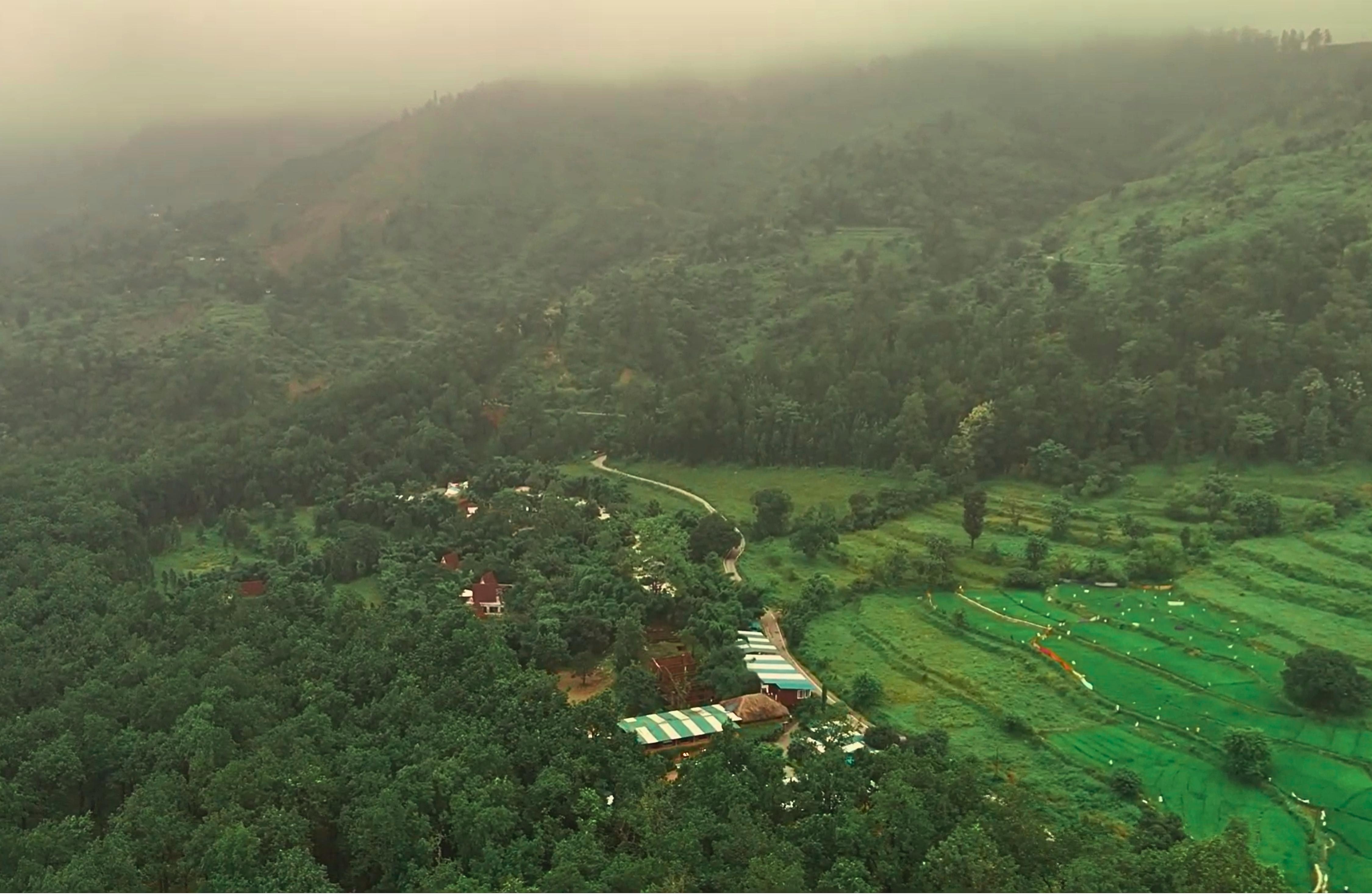 Nanau Resort & Spa (3kms from Sitabani Safari Gate) Jim Corbett ...